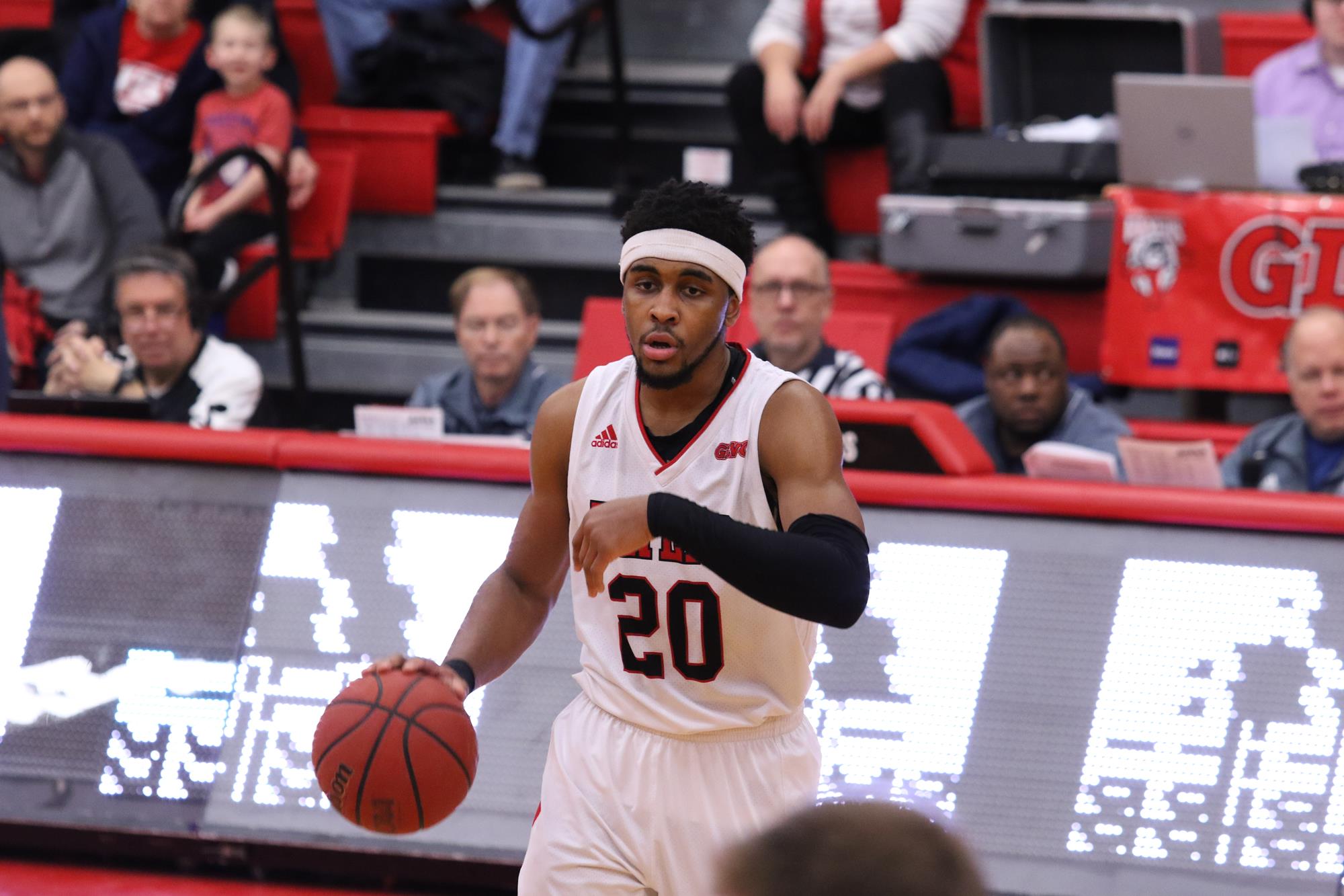 Delaney Blaylock - Men's Basketball - Lewis University Athletics