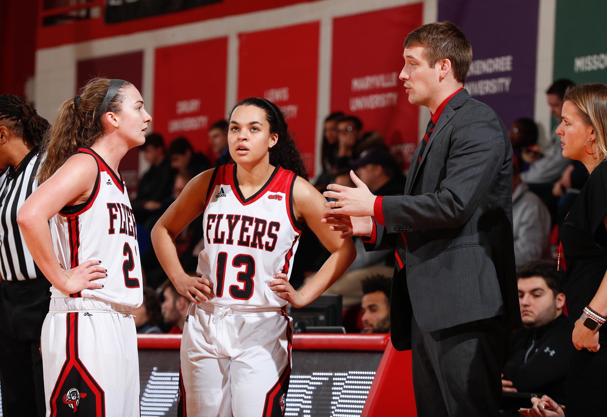 Alyssa Streeter - Women's Basketball - Lewis University Athletics