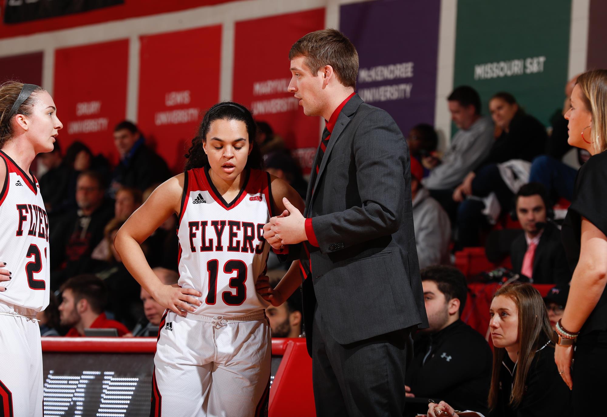 Alyssa Streeter - Women's Basketball - Lewis University Athletics