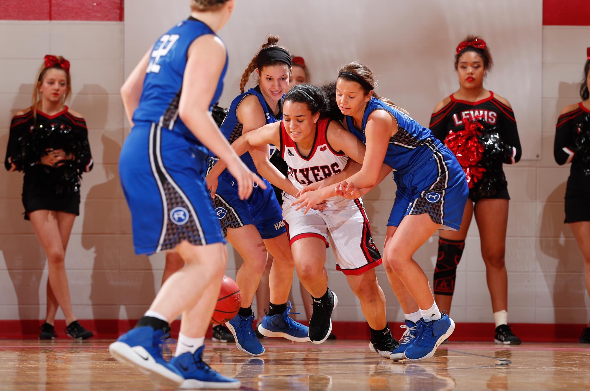 Alyssa Streeter - Women's Basketball - Lewis University Athletics