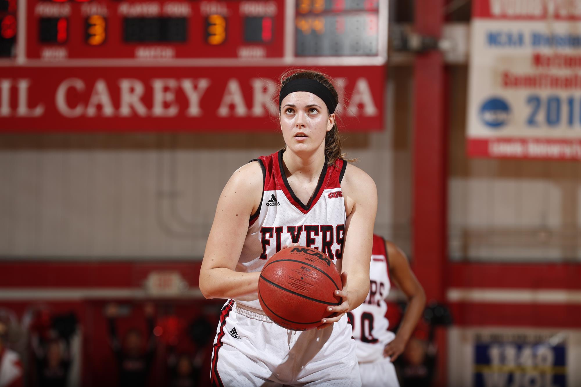 Katie Gardner - Women's Basketball - Lewis University Athletics