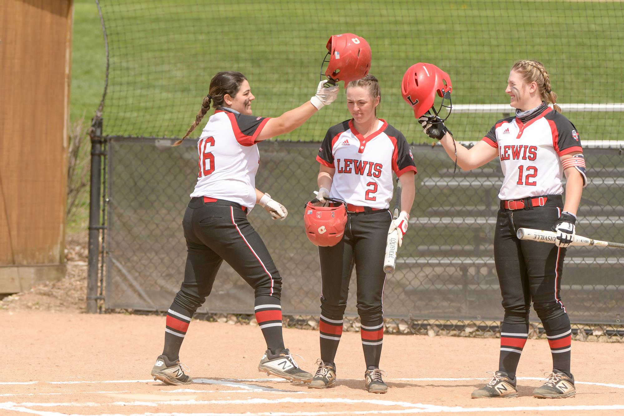 Cierra Taylor - Softball - Lewis University Athletics