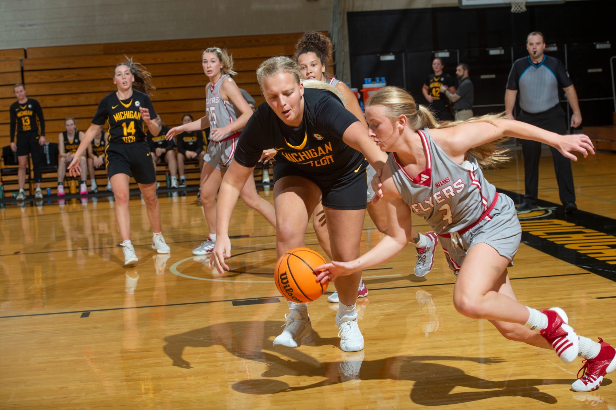 Grace Hilber - Women's Basketball - Lewis University Athletics