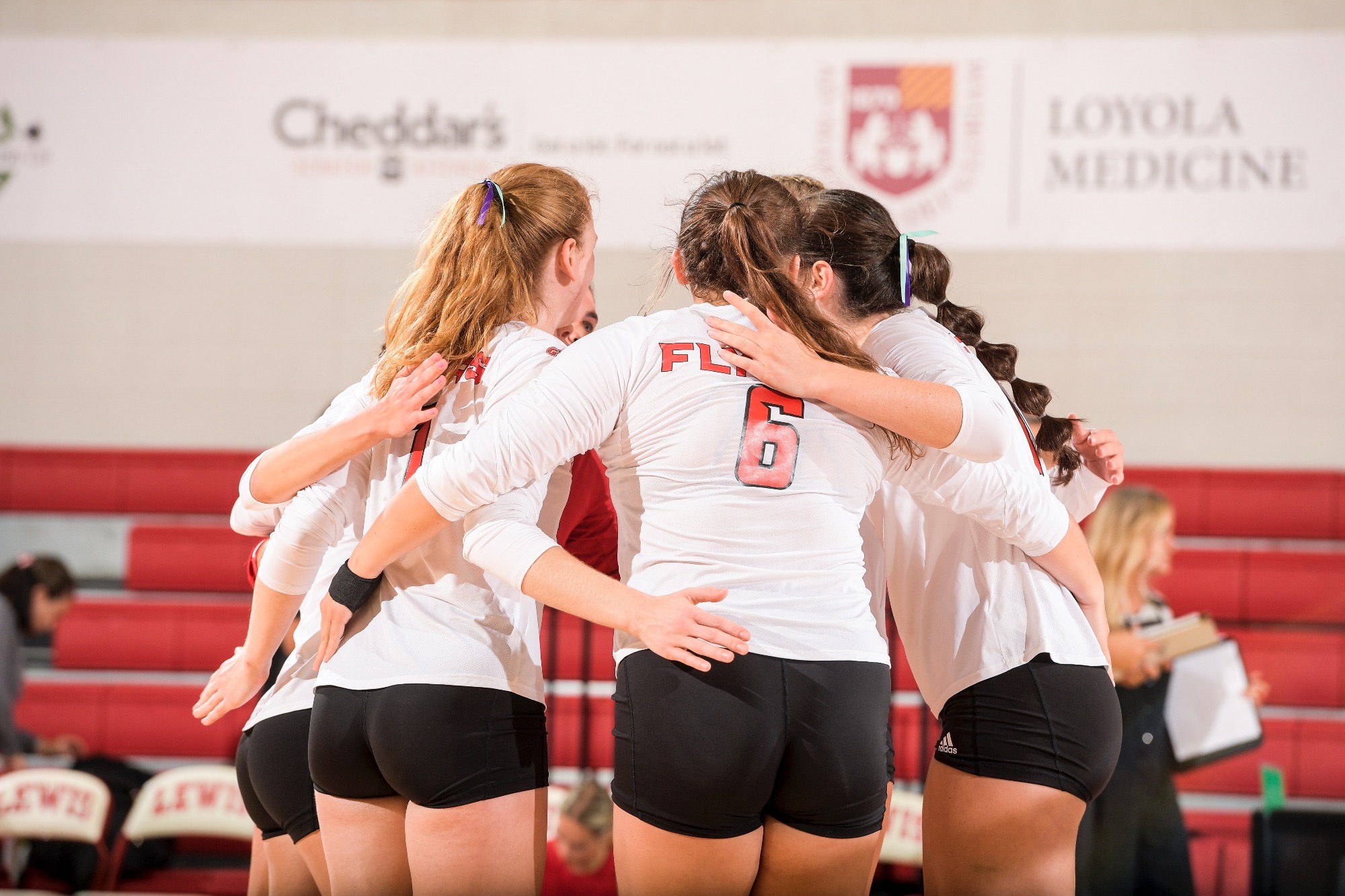 #13 Lewis Women’s Volleyball Rallies to Defeat #22 Quincy Saturday ...