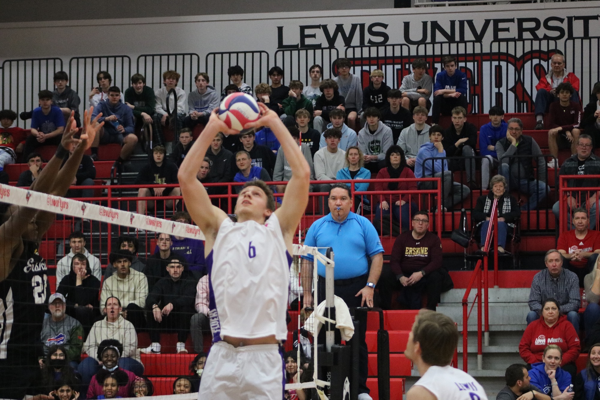 Lewis Men's Volleyball Holds On To Defeat Erskine in Five Sets Friday ...