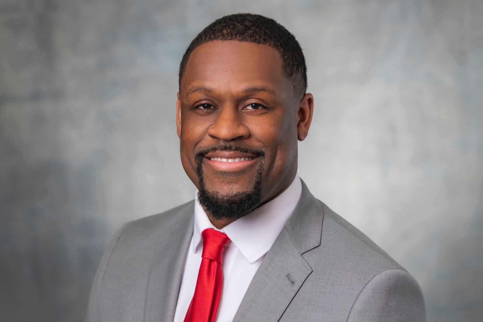 Dodie Dunson Jr. - Women's Basketball Coach - Lewis University Athletics