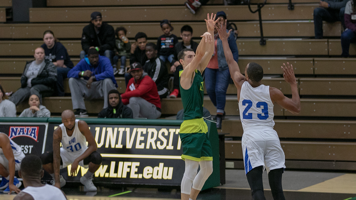 Connor Gamble - Men's Basketball - Life University Athletics