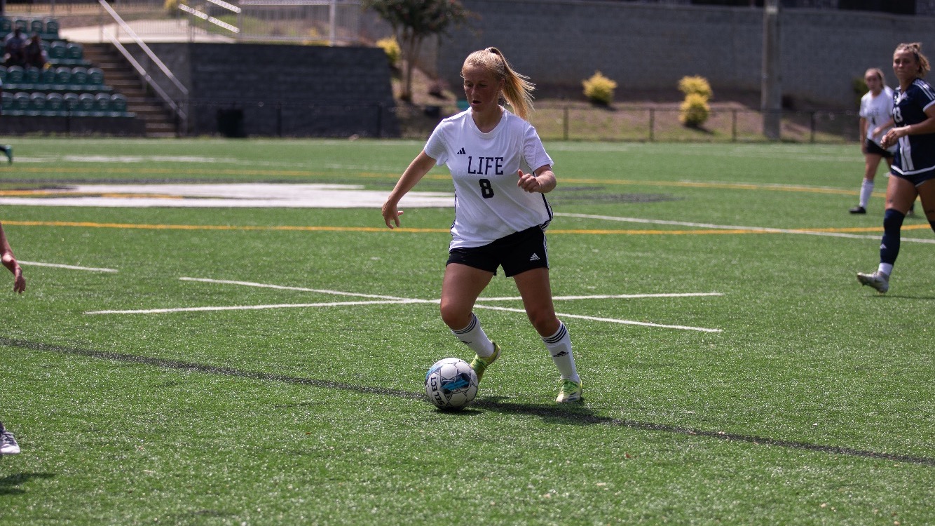 Women's Soccer drop in SSAC Championship against #1 William Carey - Life University Athletics