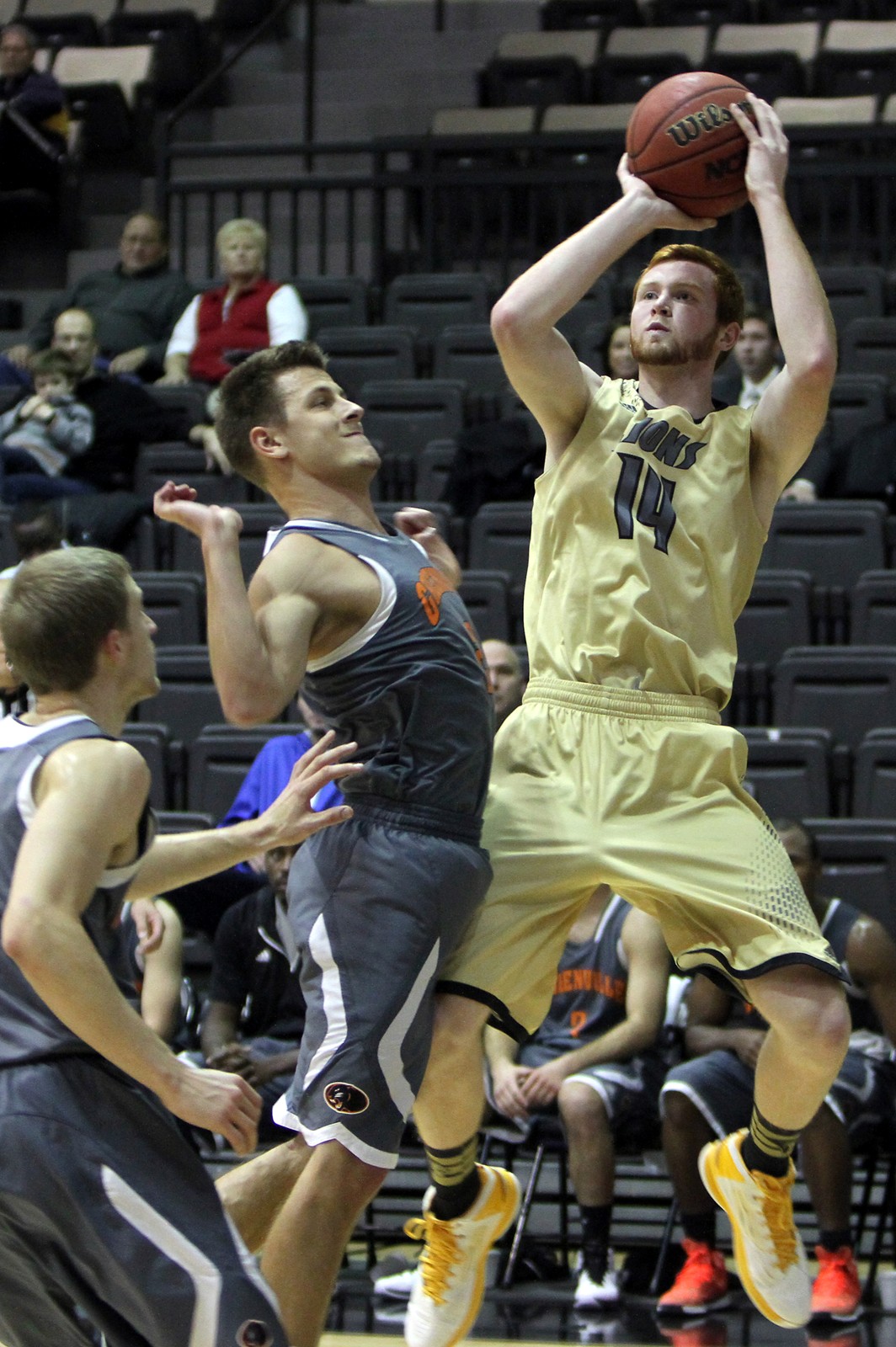Nick Carlos - Men's Basketball - Lindenwood University Athletics