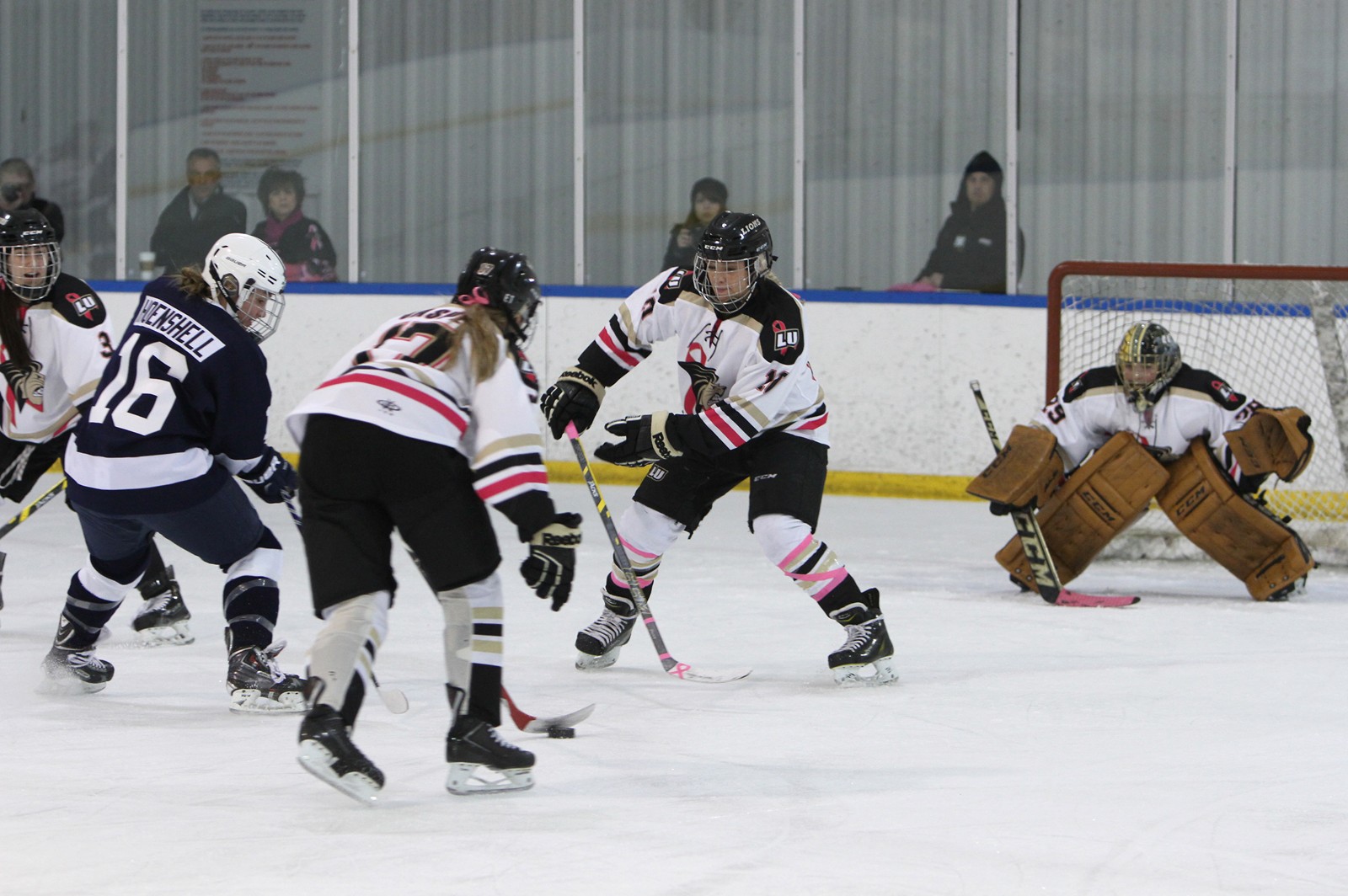 Emily Gunderson - Women's Ice Hockey - Lindenwood University Athletics