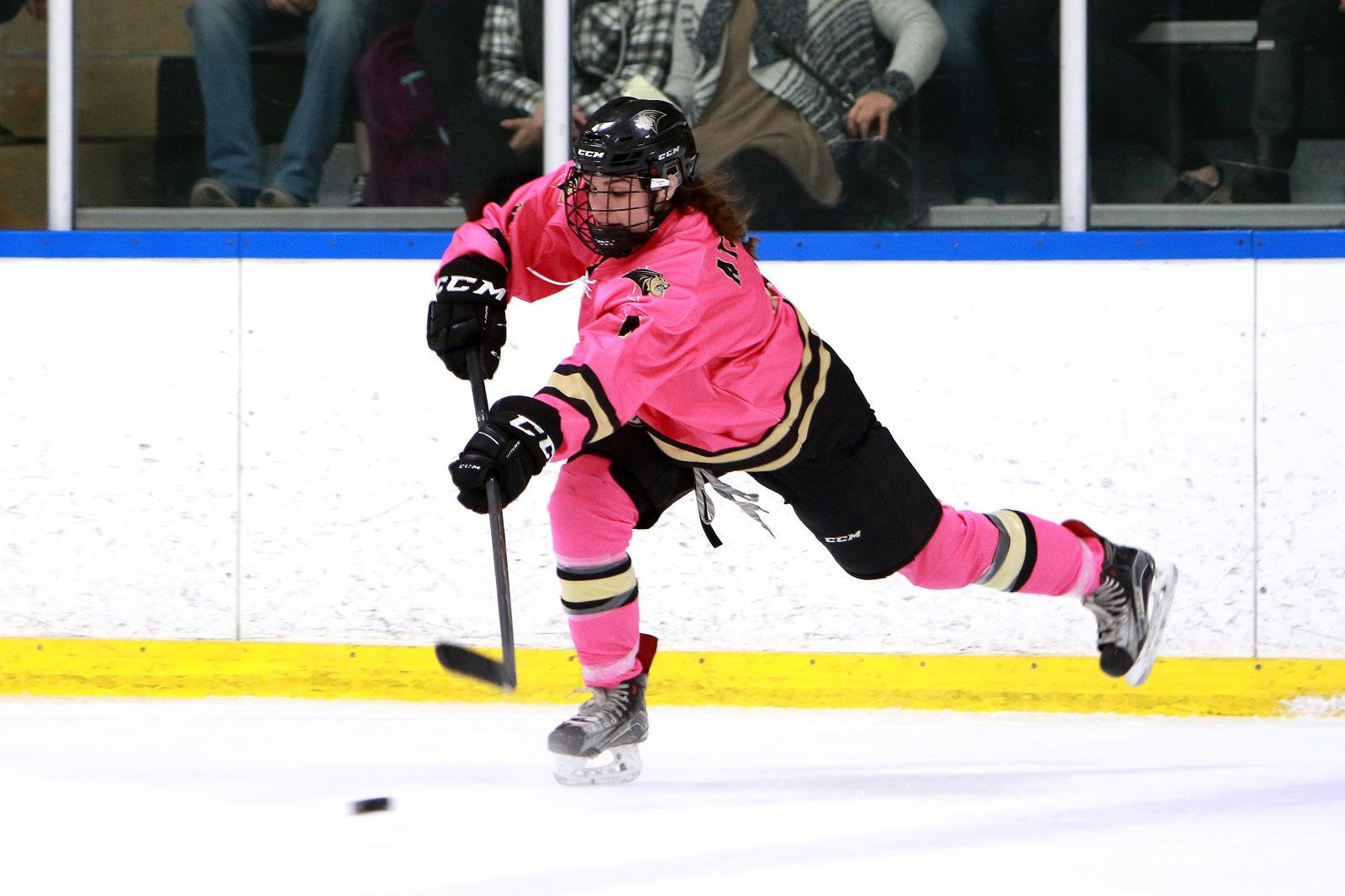 Carrie Atkinson - Women's Ice Hockey - Lindenwood University Athletics