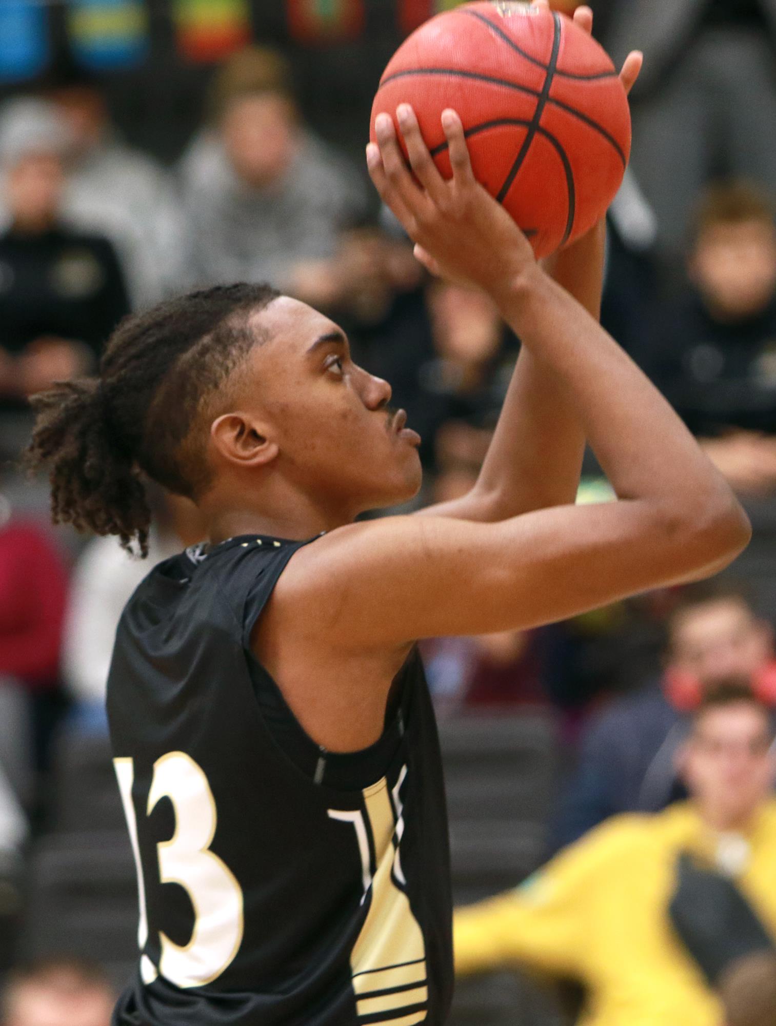 Cyrus Barnes - Men's Basketball - Lindenwood University Athletics