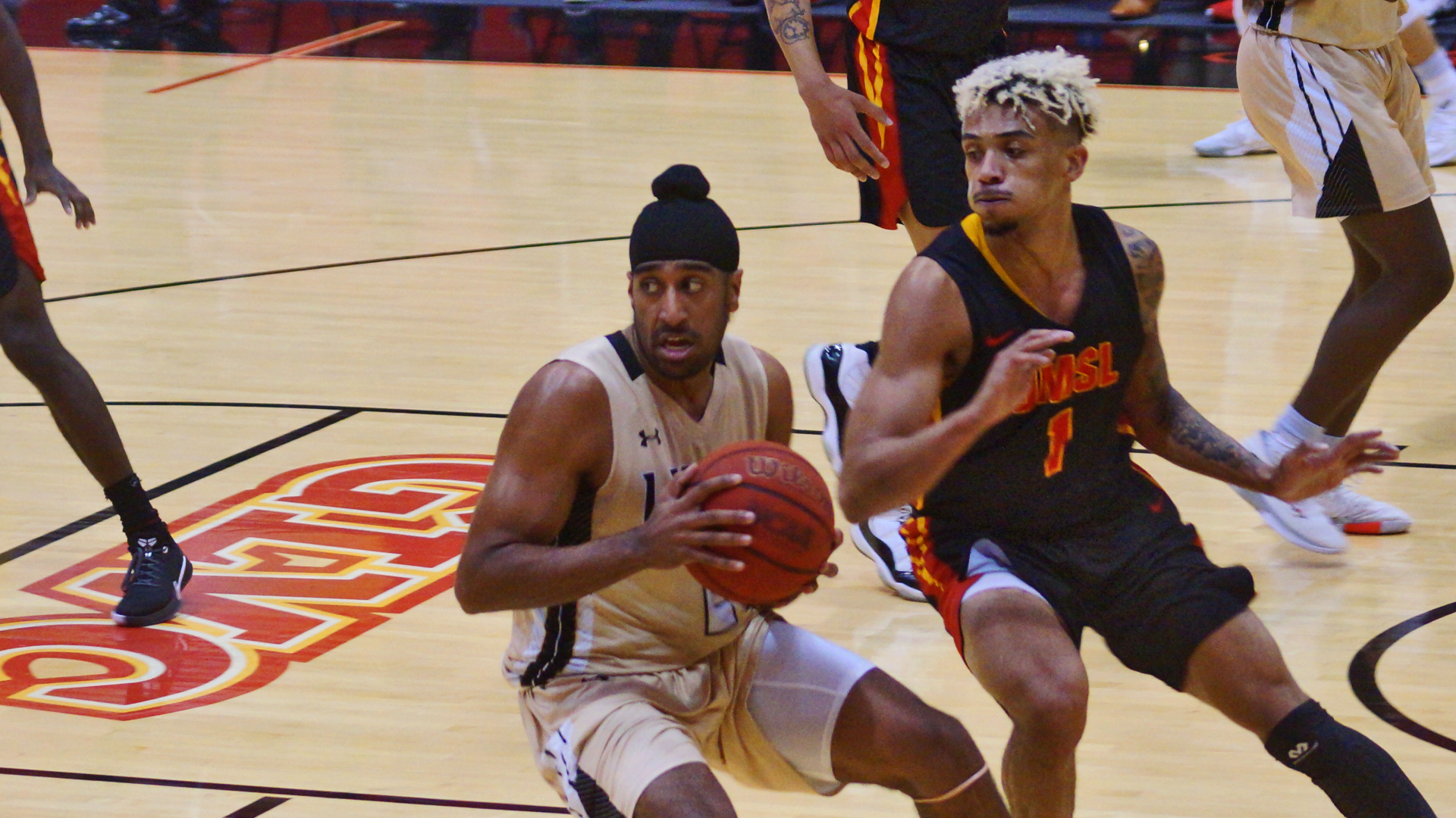 Sukhman Bhinder - Men's Basketball - Lindenwood University Athletics