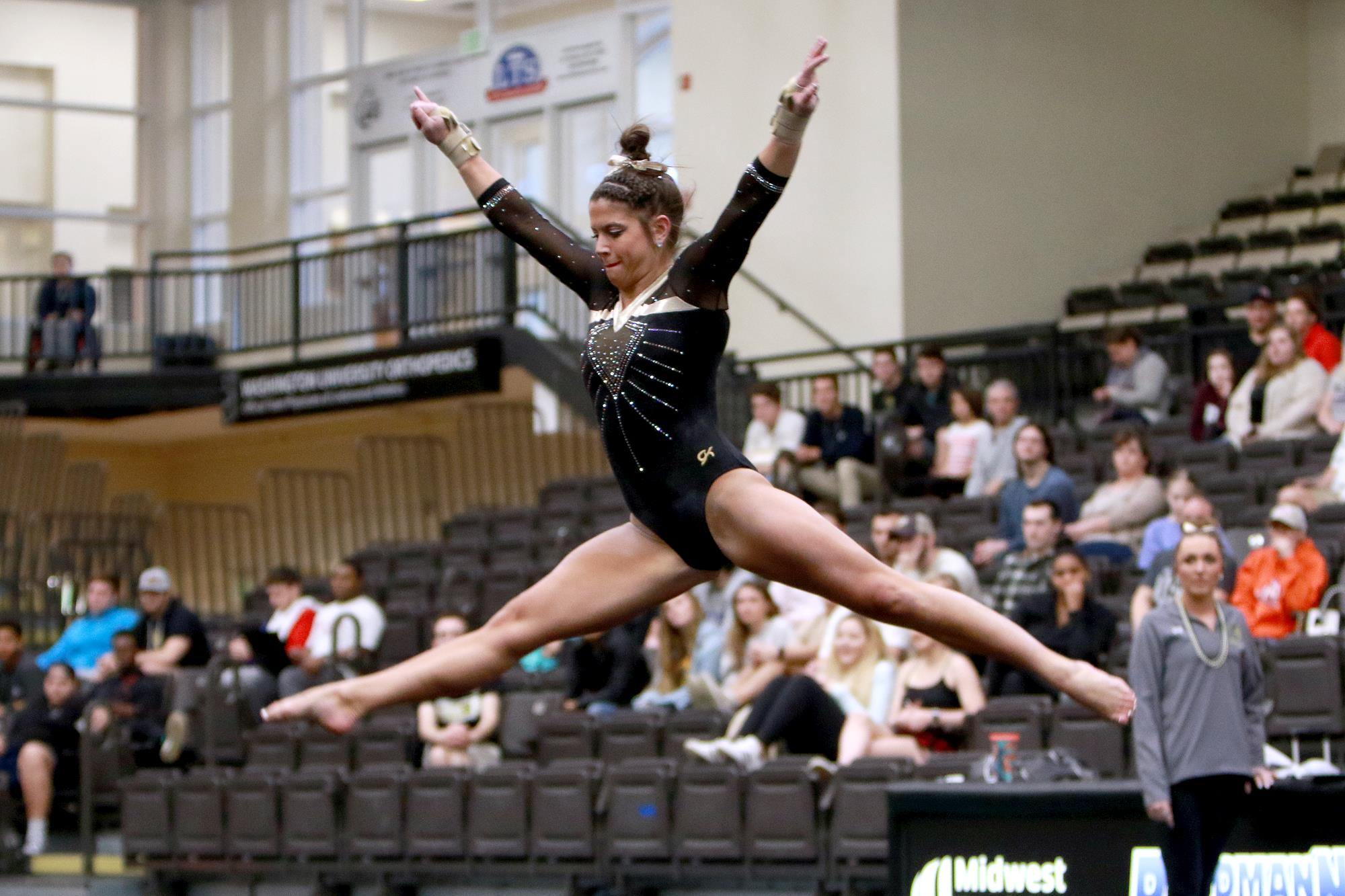 Taylor Colwell - Women's Gymnastics - Lindenwood University Athletics