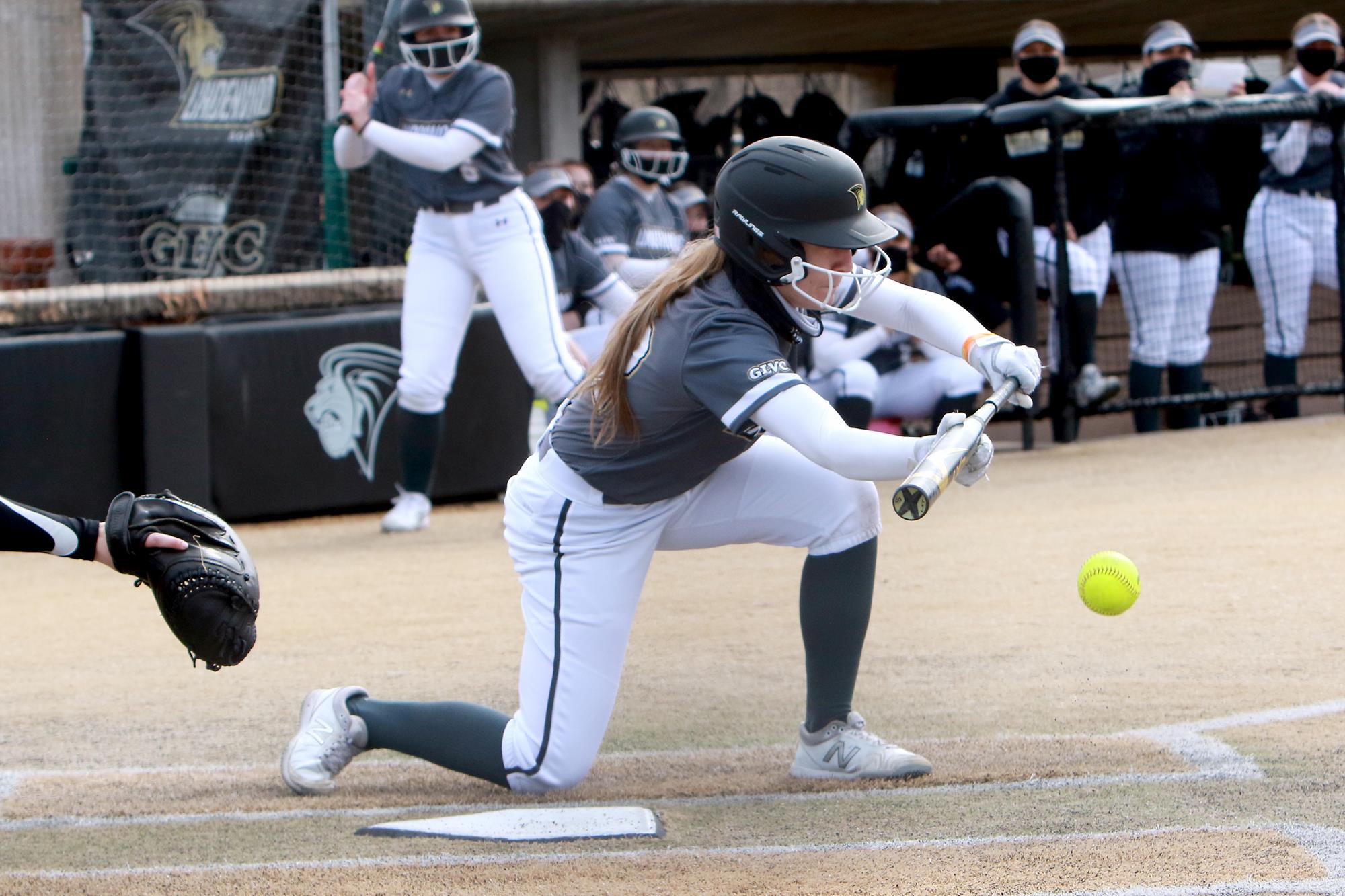Kayla Scholz - Softball - Lindenwood University Athletics