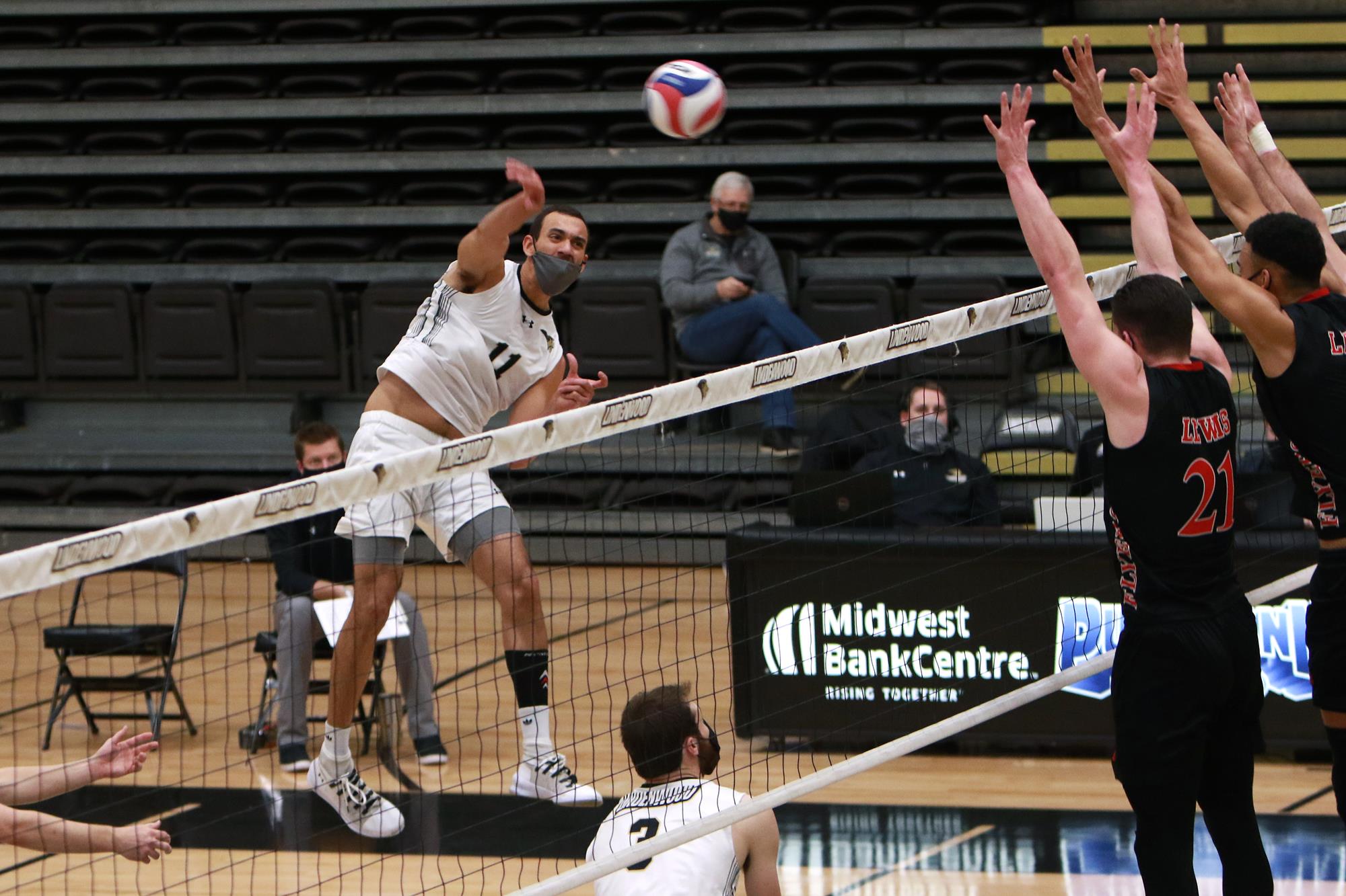 Diego Negron - Men's Volleyball - Lindenwood University Athletics