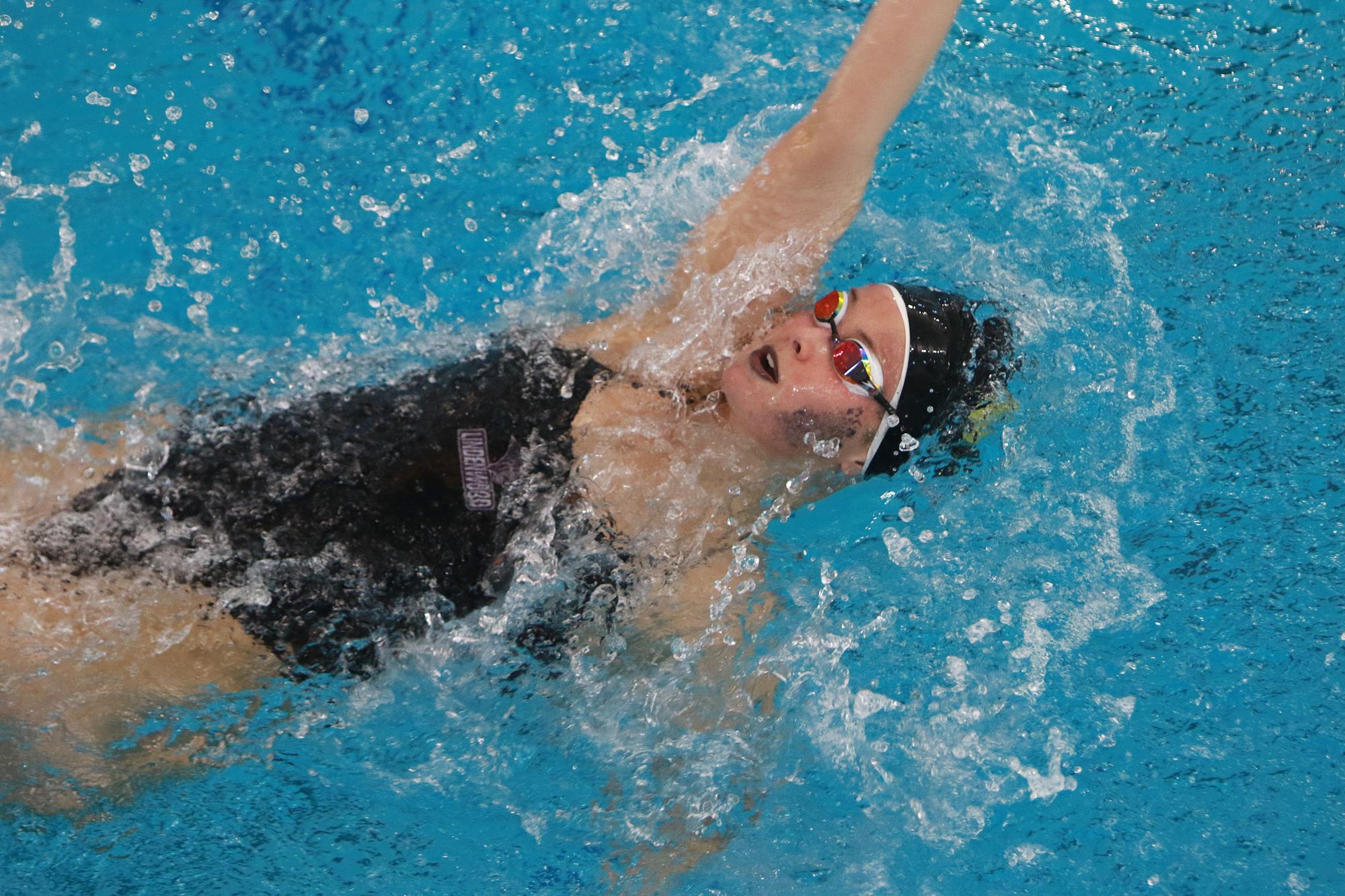 Claudia Hollis - Women's Swimming & Diving - Lindenwood University ...