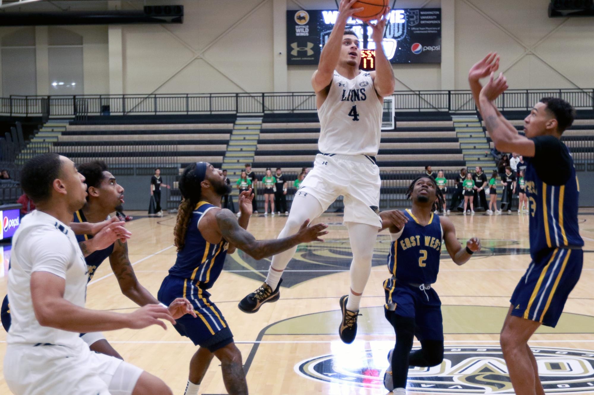 Jacob Tracey - Men's Basketball - Lindenwood University Athletics
