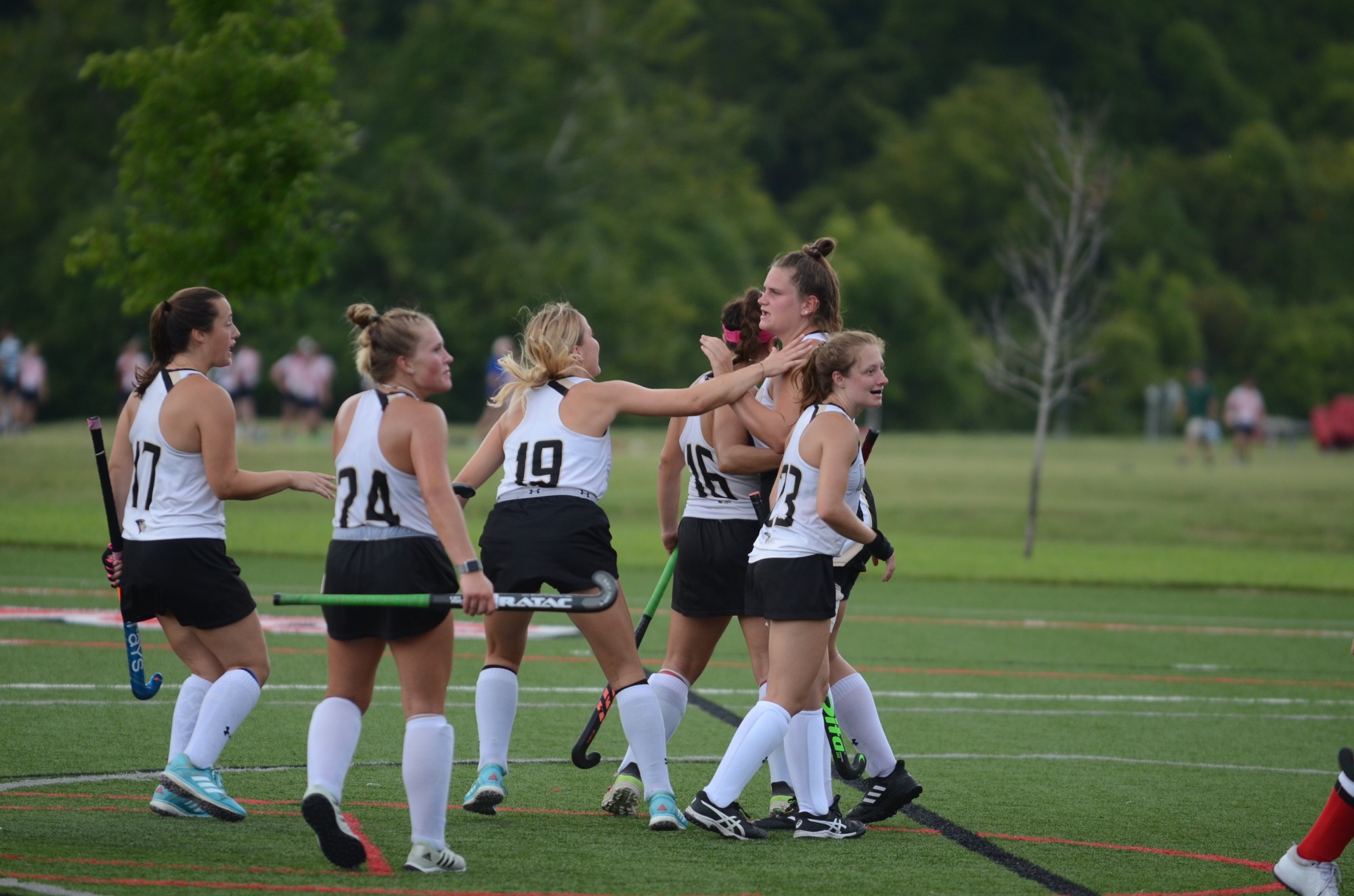 Field Hockey Drops Close Matchup with Maryville - Lindenwood University ...