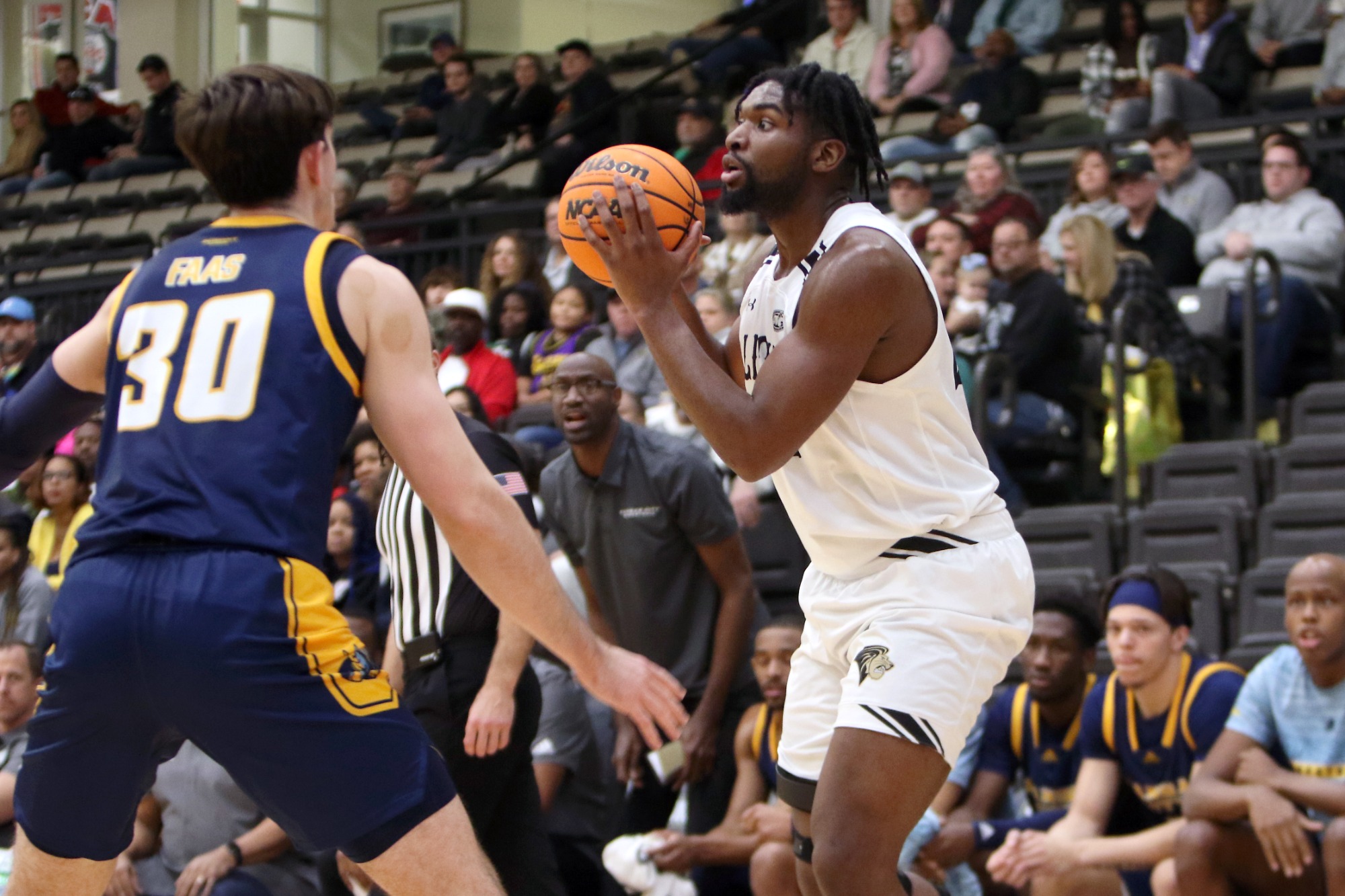 Isaac Ondekane - Men's Basketball - Lindenwood University Athletics