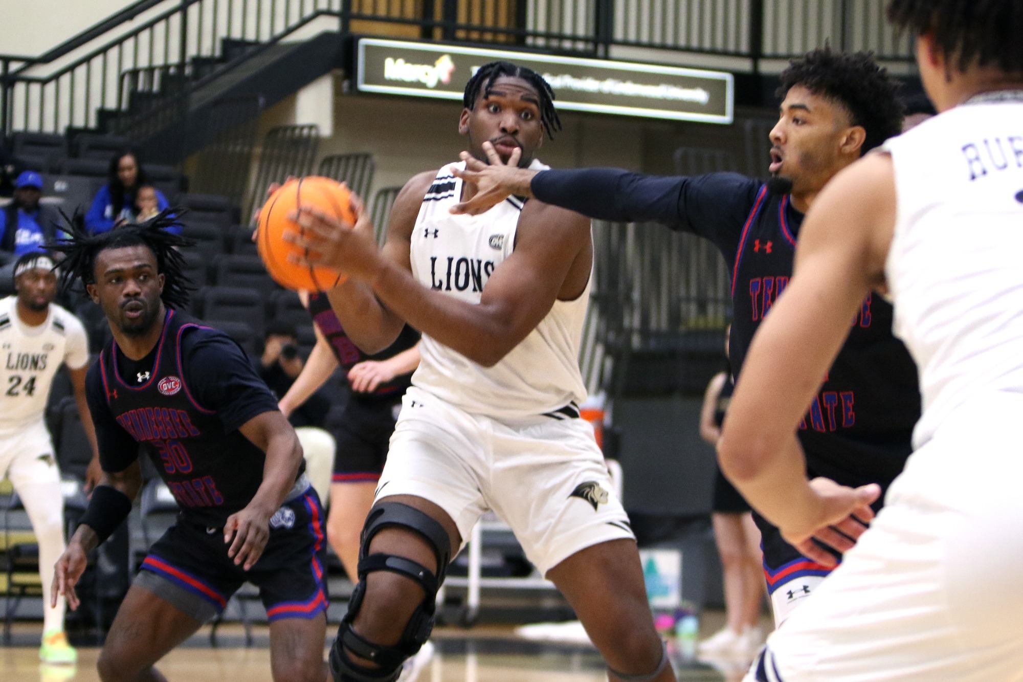 Isaac Ondekane - Men's Basketball - Lindenwood University Athletics