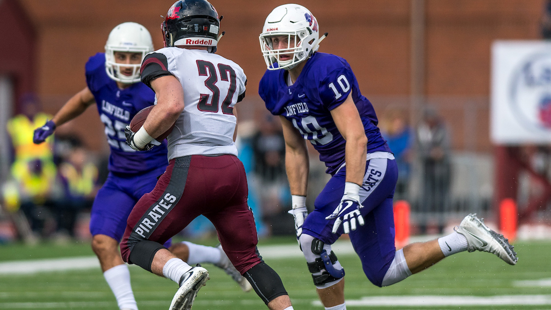 Wade Ransom - Football - Linfield University Athletics