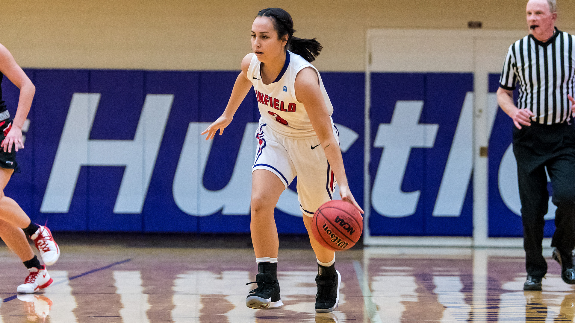 Cameron Reuter - Women's Basketball - Linfield University Athletics