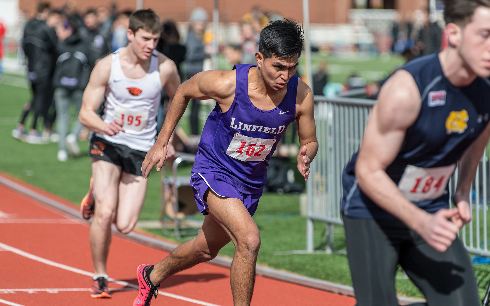 Efrain Martinez - Track & Field - Linfield University Athletics