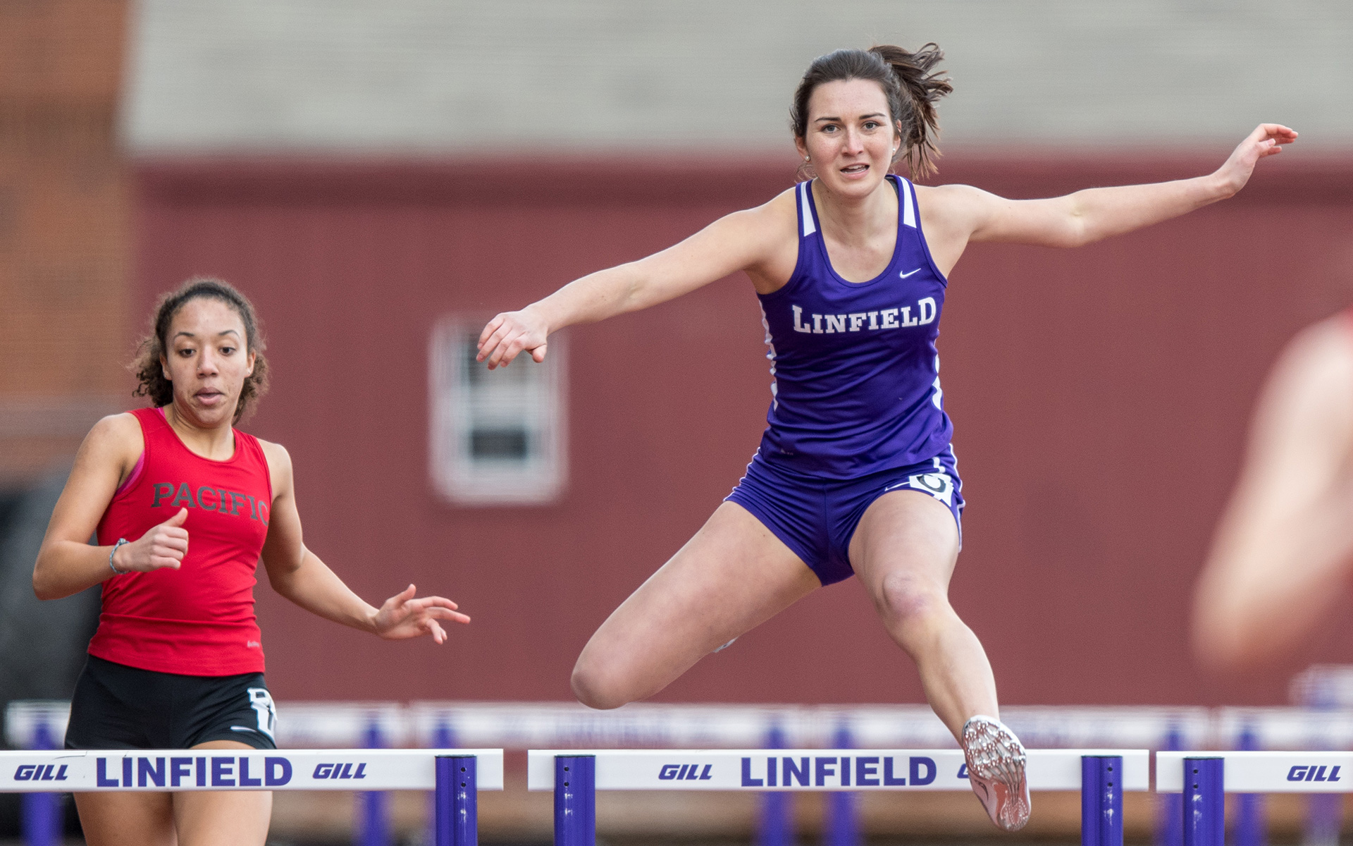Juliet Arnswald - Track & Field - Linfield University Athletics