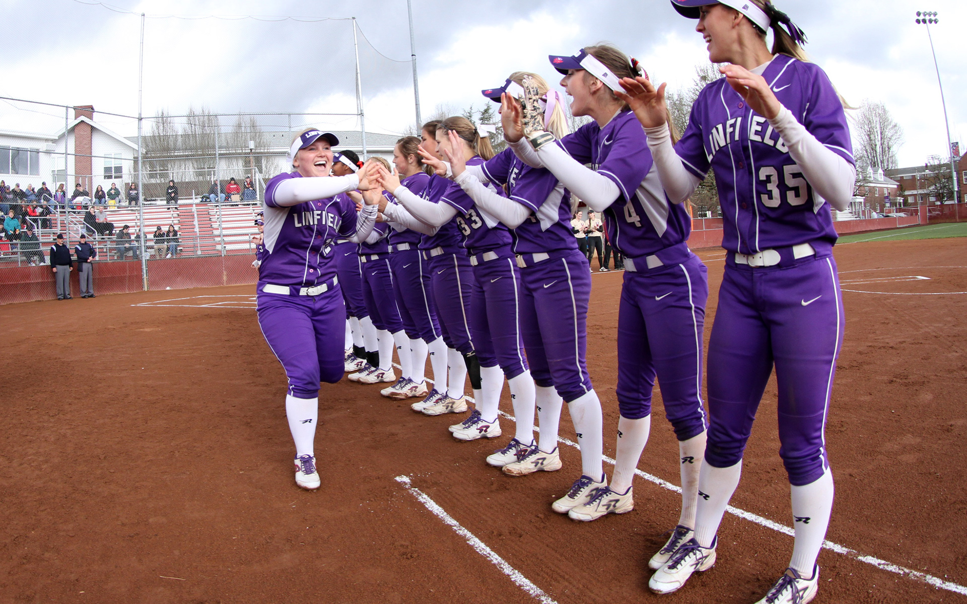 Melanie Oord - Softball - Linfield University Athletics