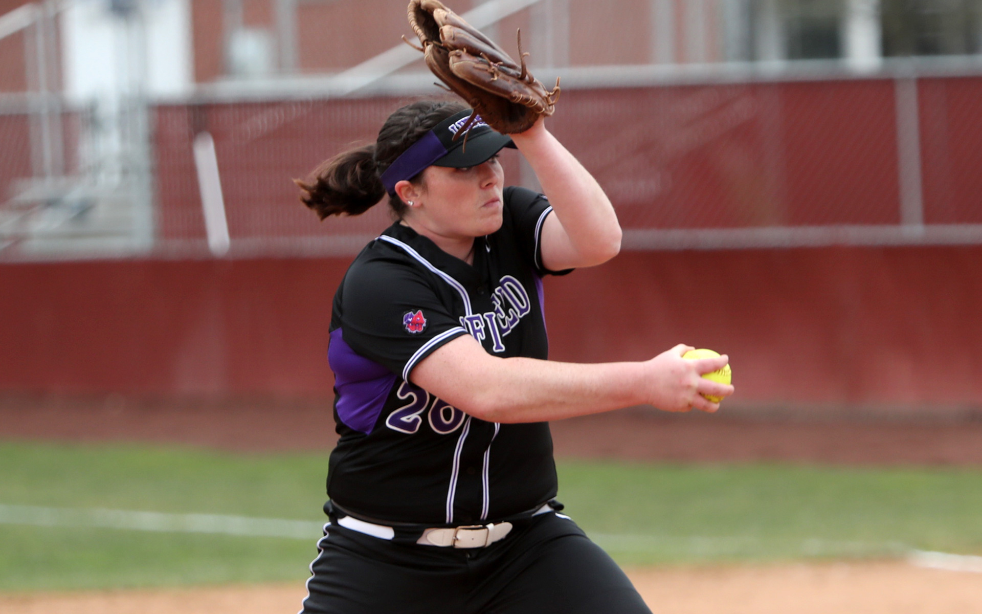 Shelby Saylors - Softball - Linfield University Athletics