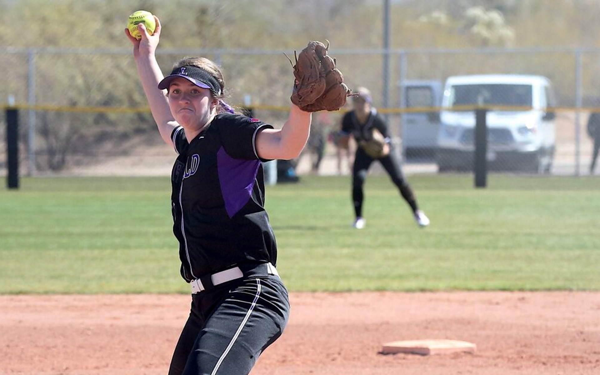 Eliza Rossman - Softball - Linfield University Athletics
