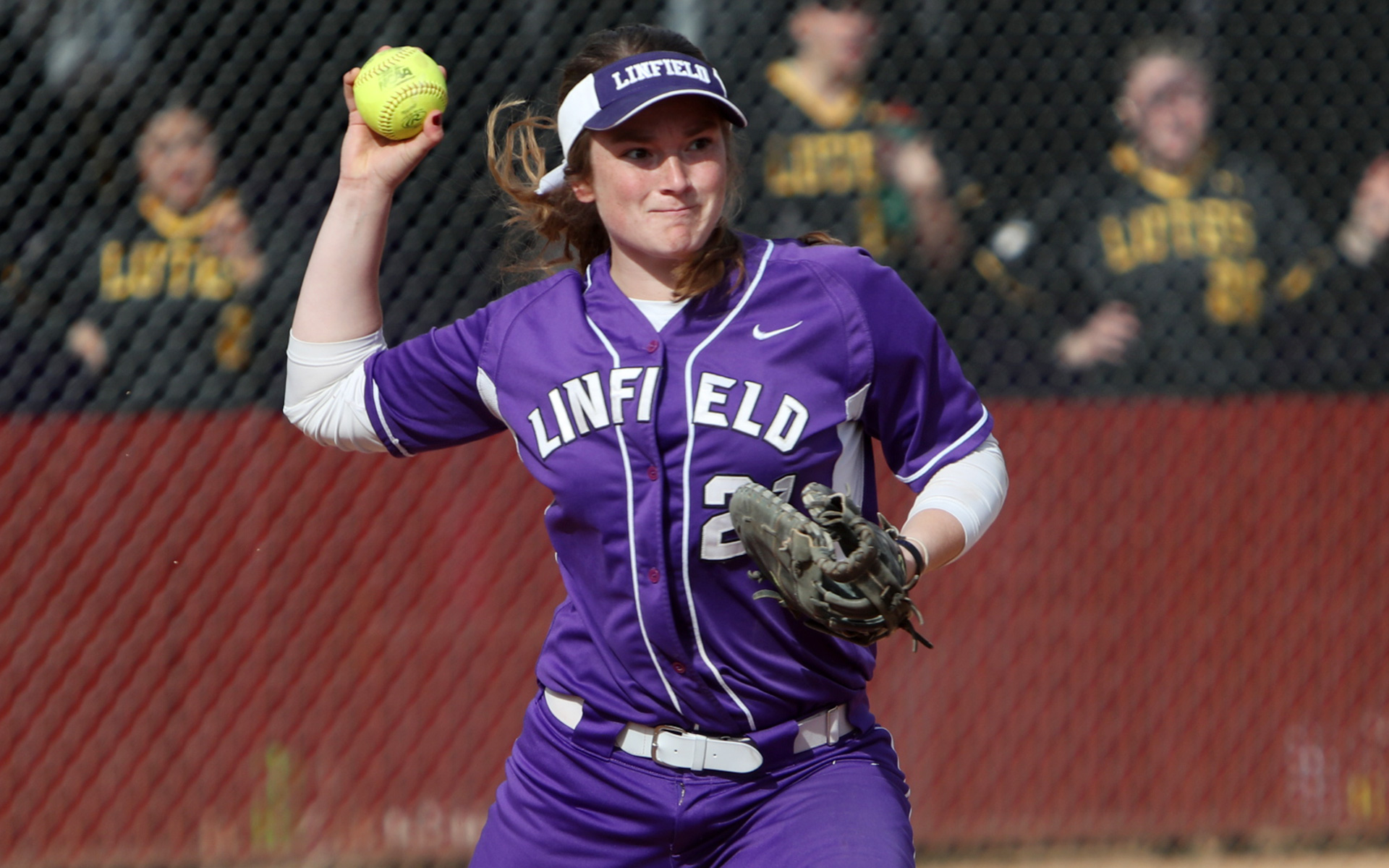 Jessica Woodruff - Softball - Linfield University Athletics