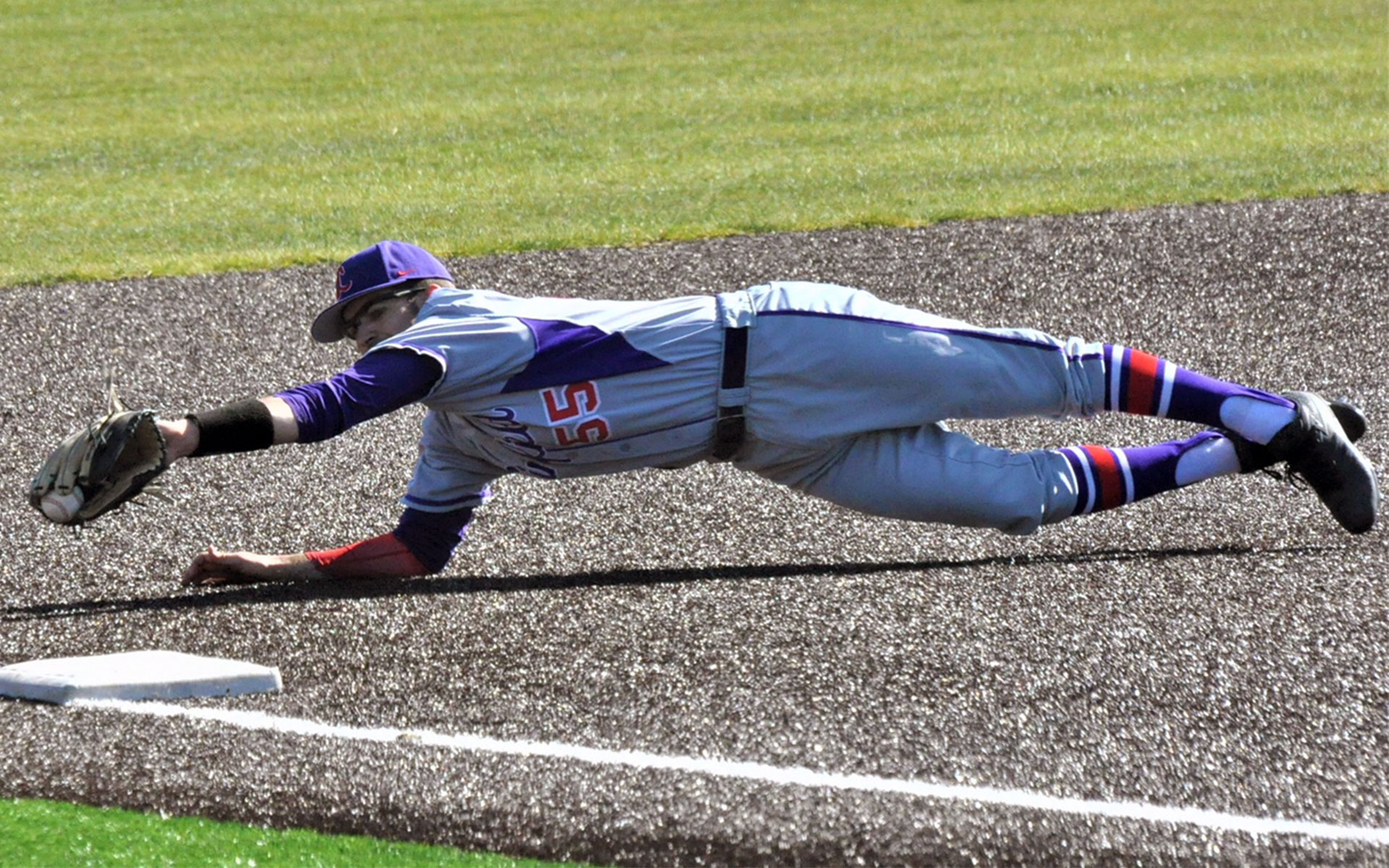Colton Robinson - Baseball - Linfield University Athletics