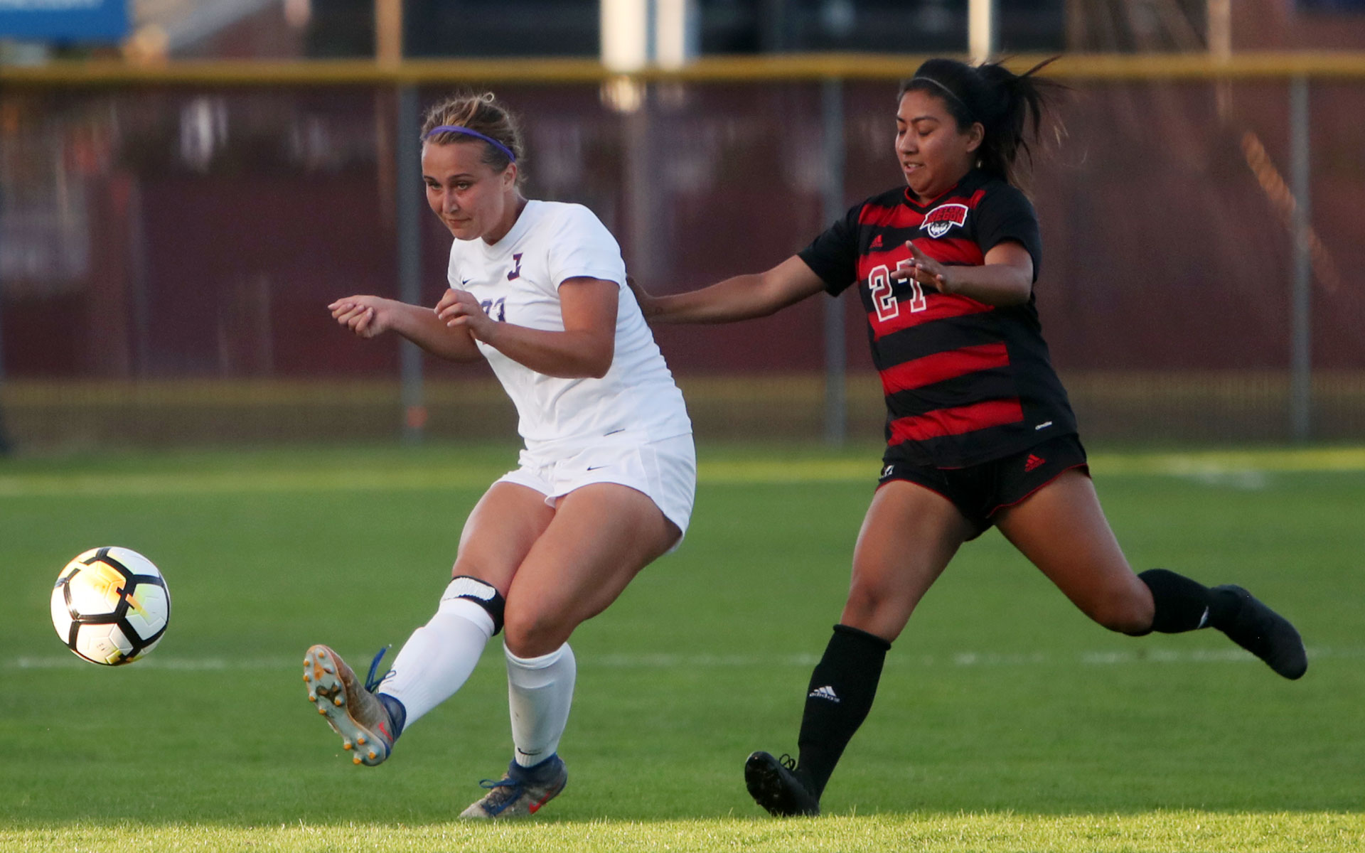 Amidee Colleknon - Women's Soccer - Linfield University Athletics