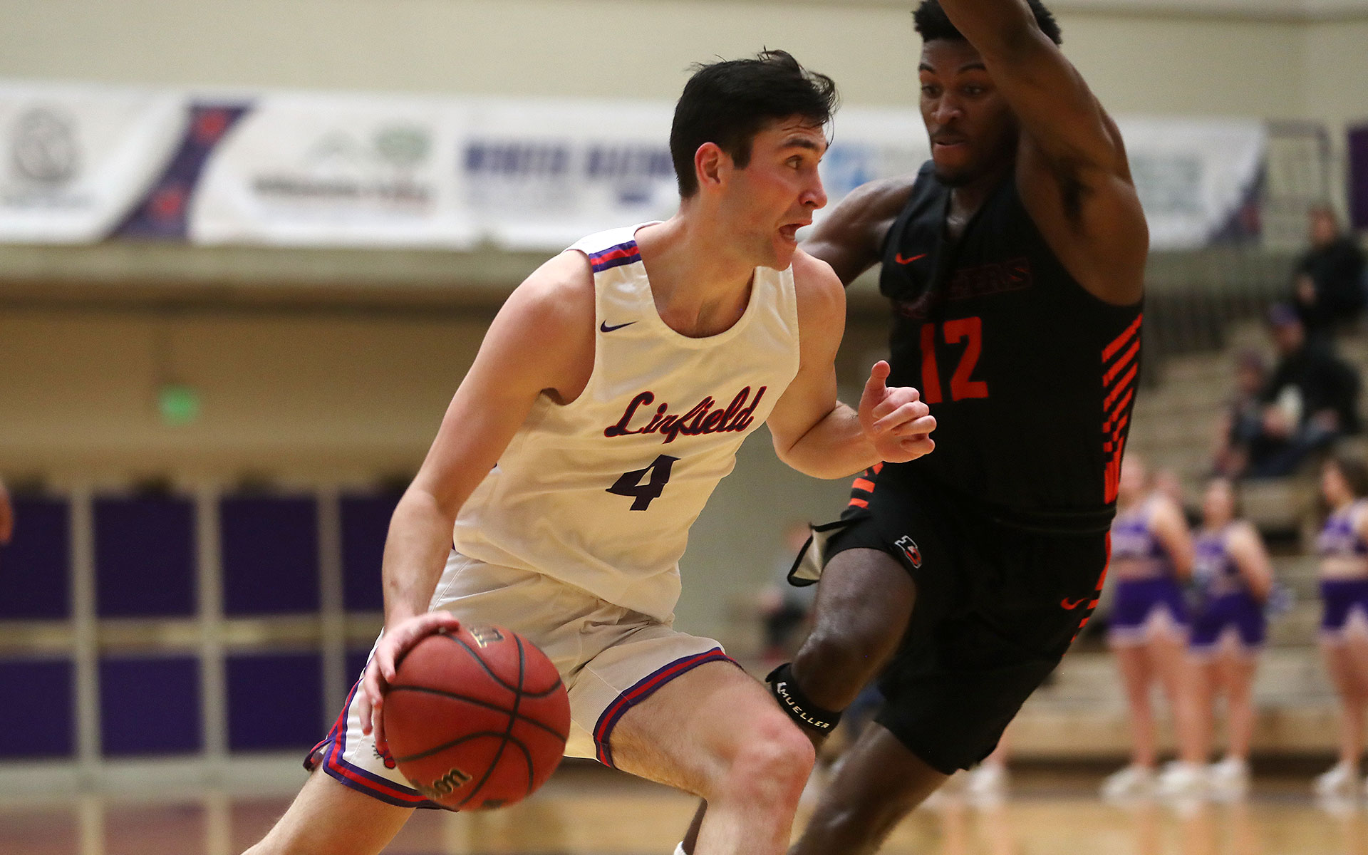 Dempsey Roggenbuck - Men's Basketball - Linfield University Athletics