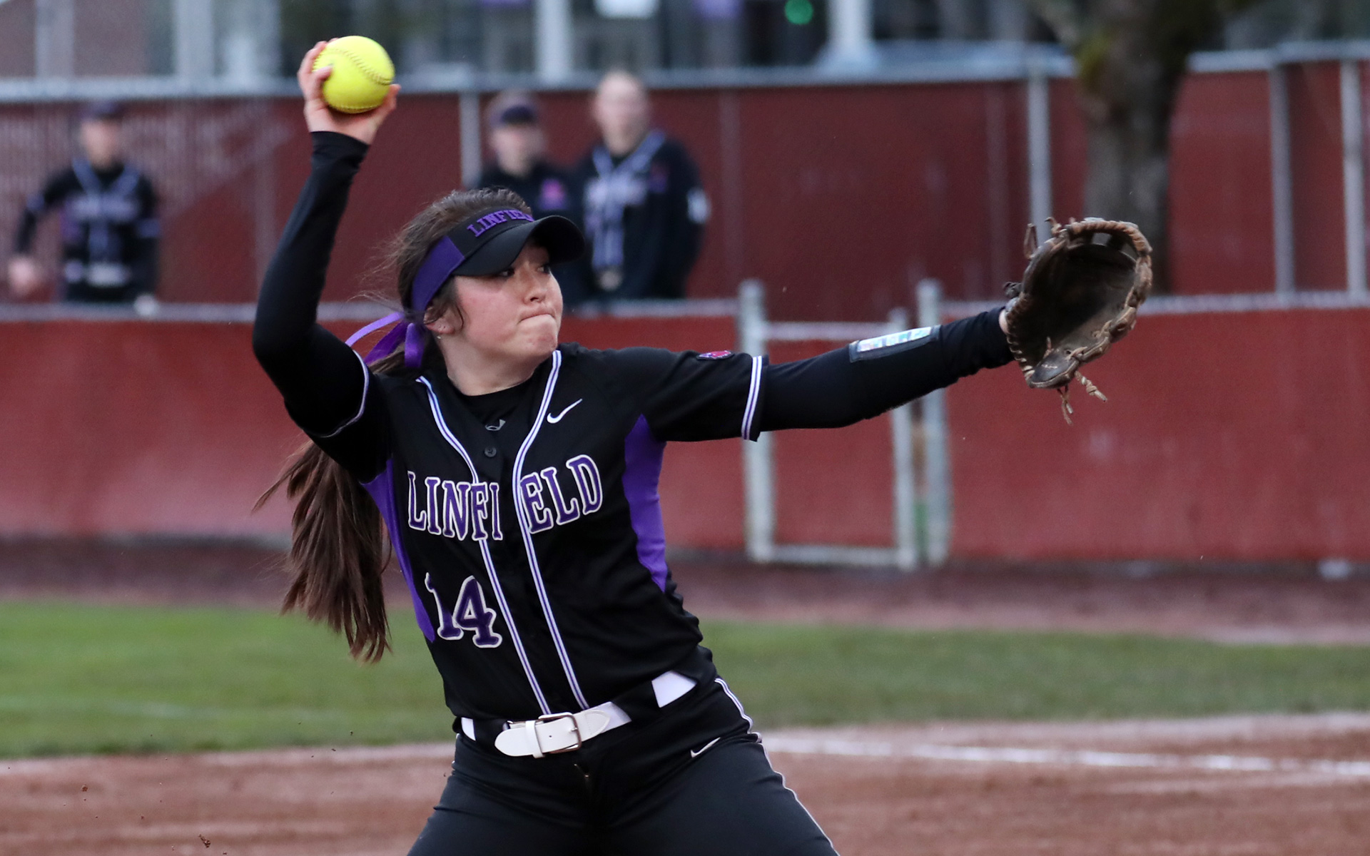 Jordan Bennett - Softball - Linfield University Athletics