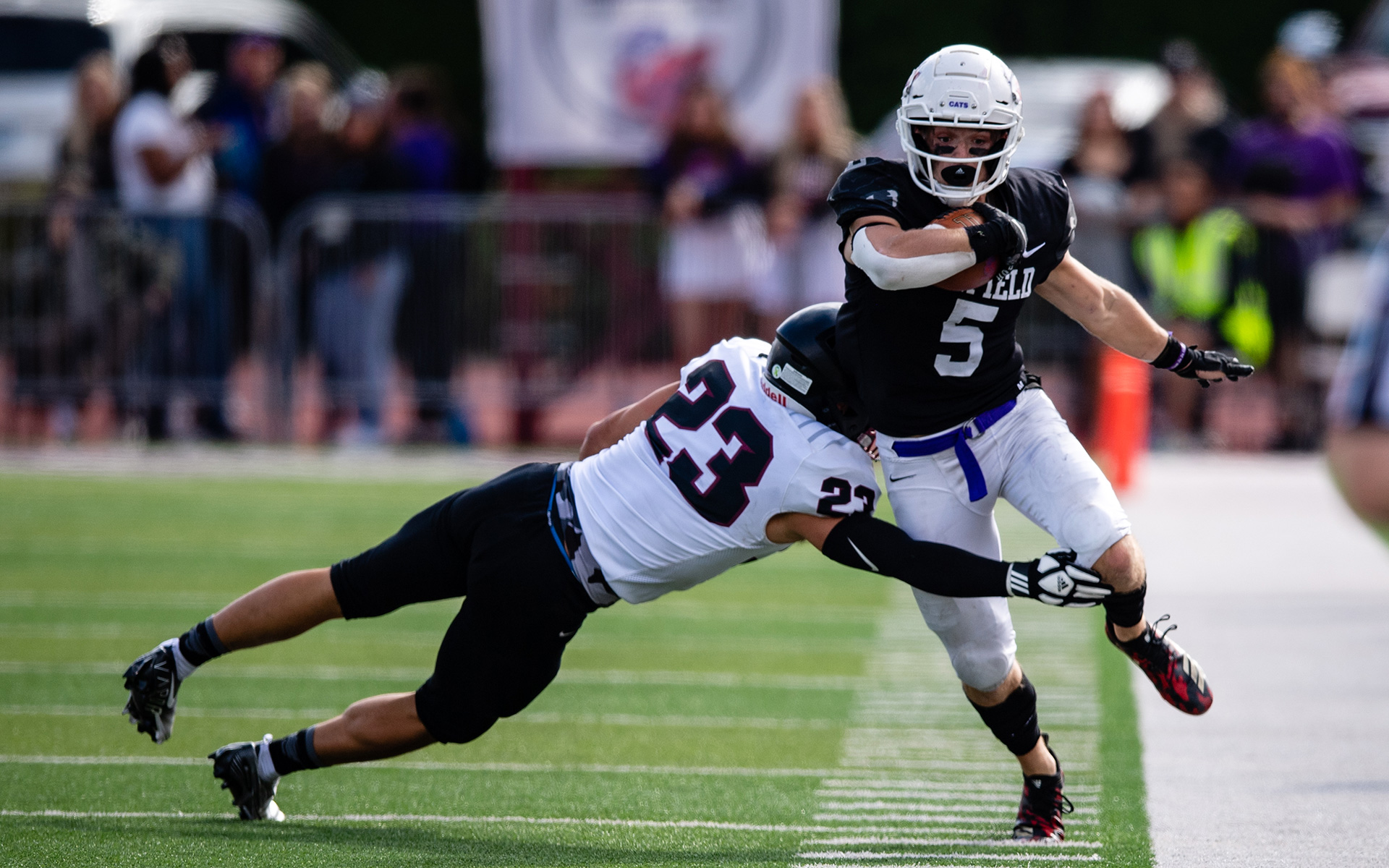 Battle of unbeatens turns into 42-7 Linfield rout - Linfield University ...