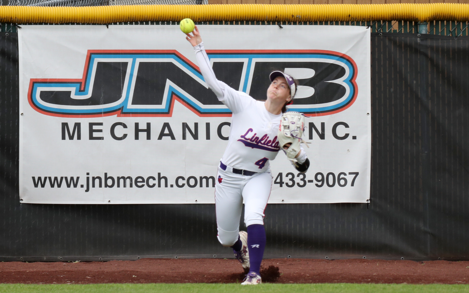 Baily Paul - Softball - Linfield University Athletics
