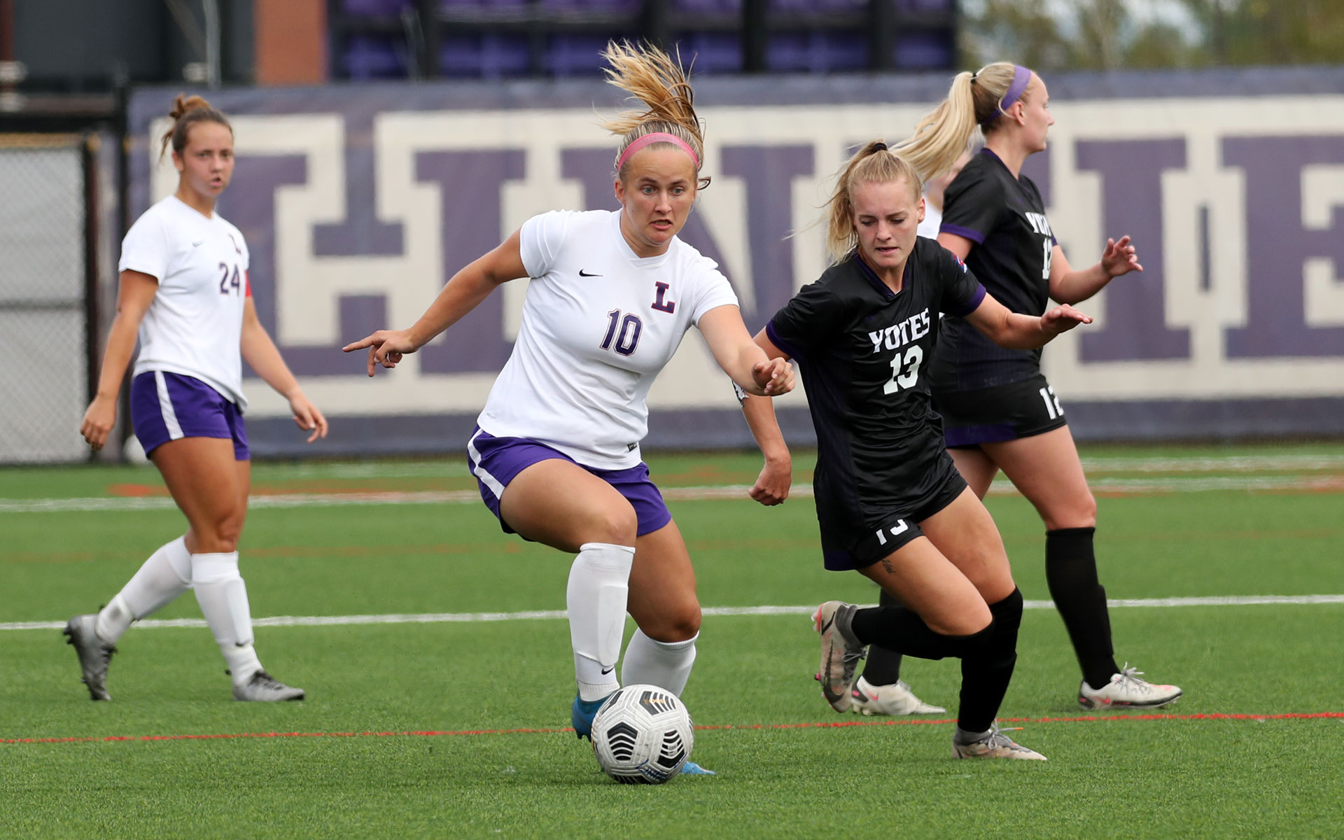 Emily Hyde - Women's Soccer - Linfield University Athletics