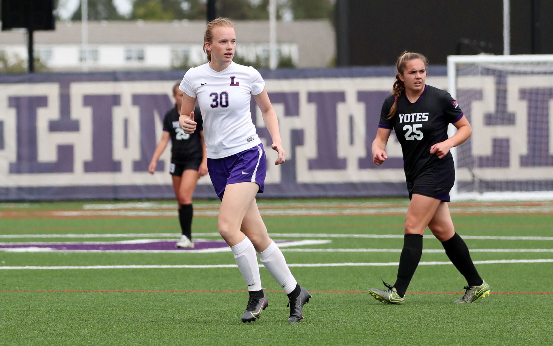 van der Sluis fires in game-winner against Blues - Linfield University ...