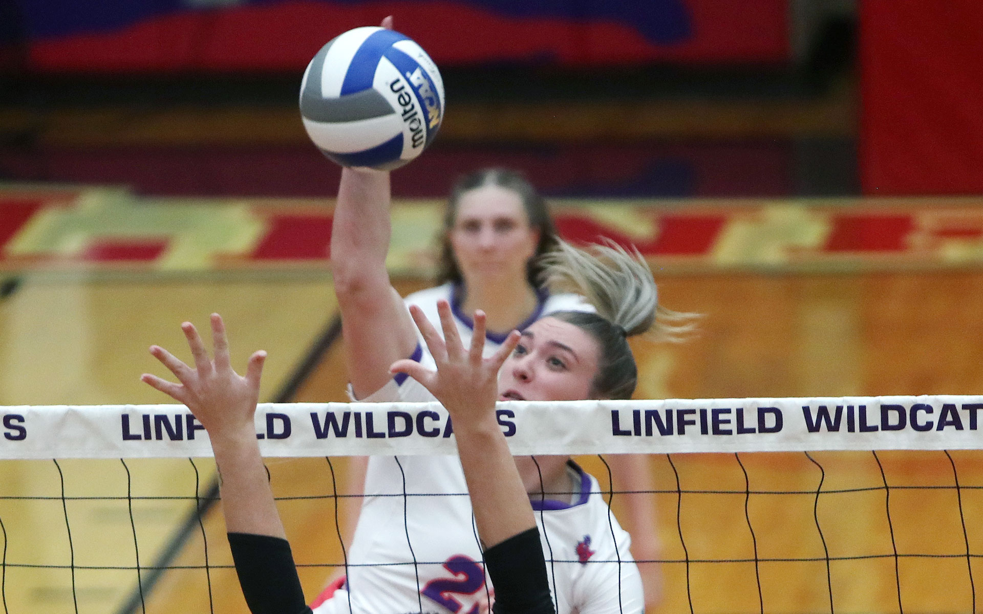 Ellie Mead - Volleyball - Linfield University Athletics