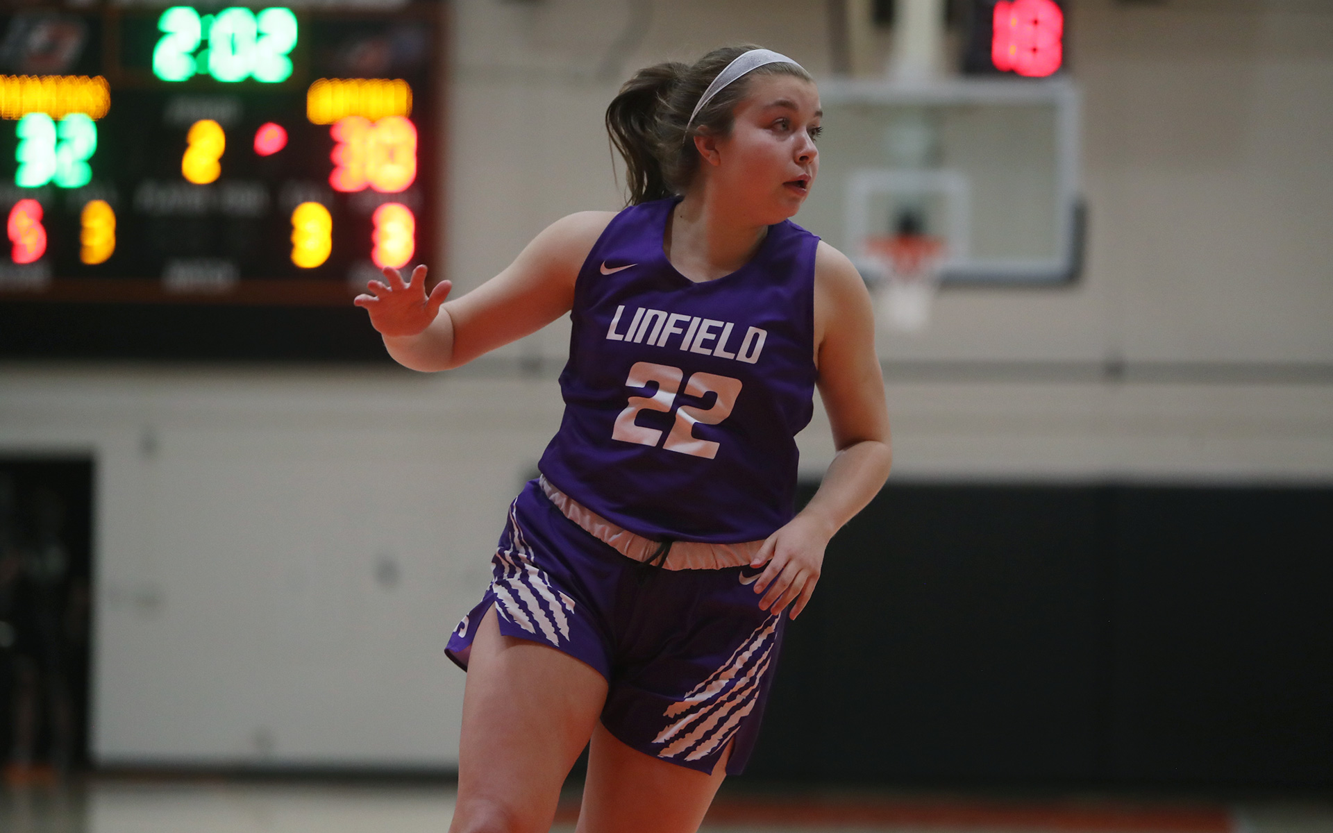 Kaylee Schow - Women's Basketball - Linfield University Athletics