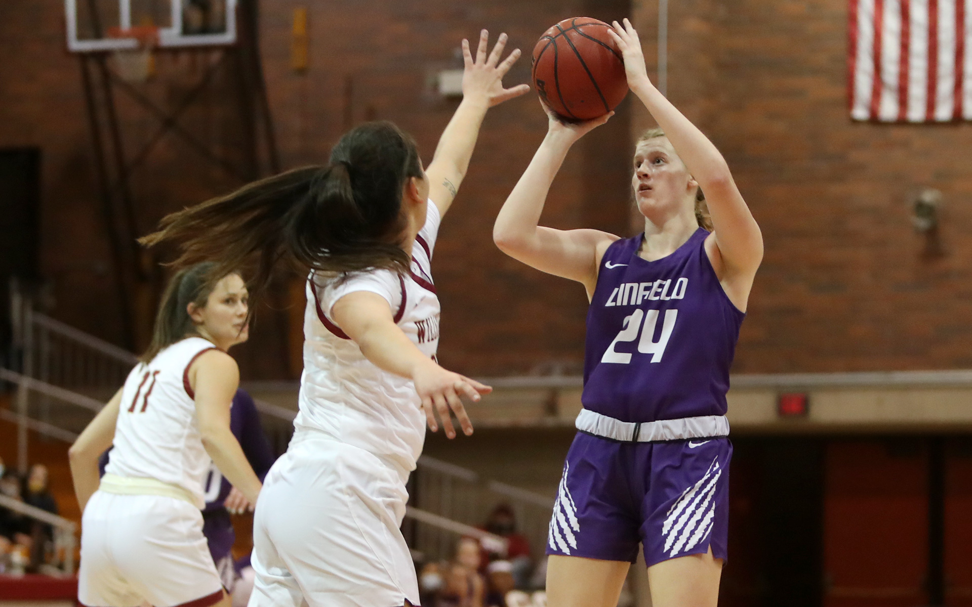 Elyse Waldal - Women's Basketball - Linfield University Athletics