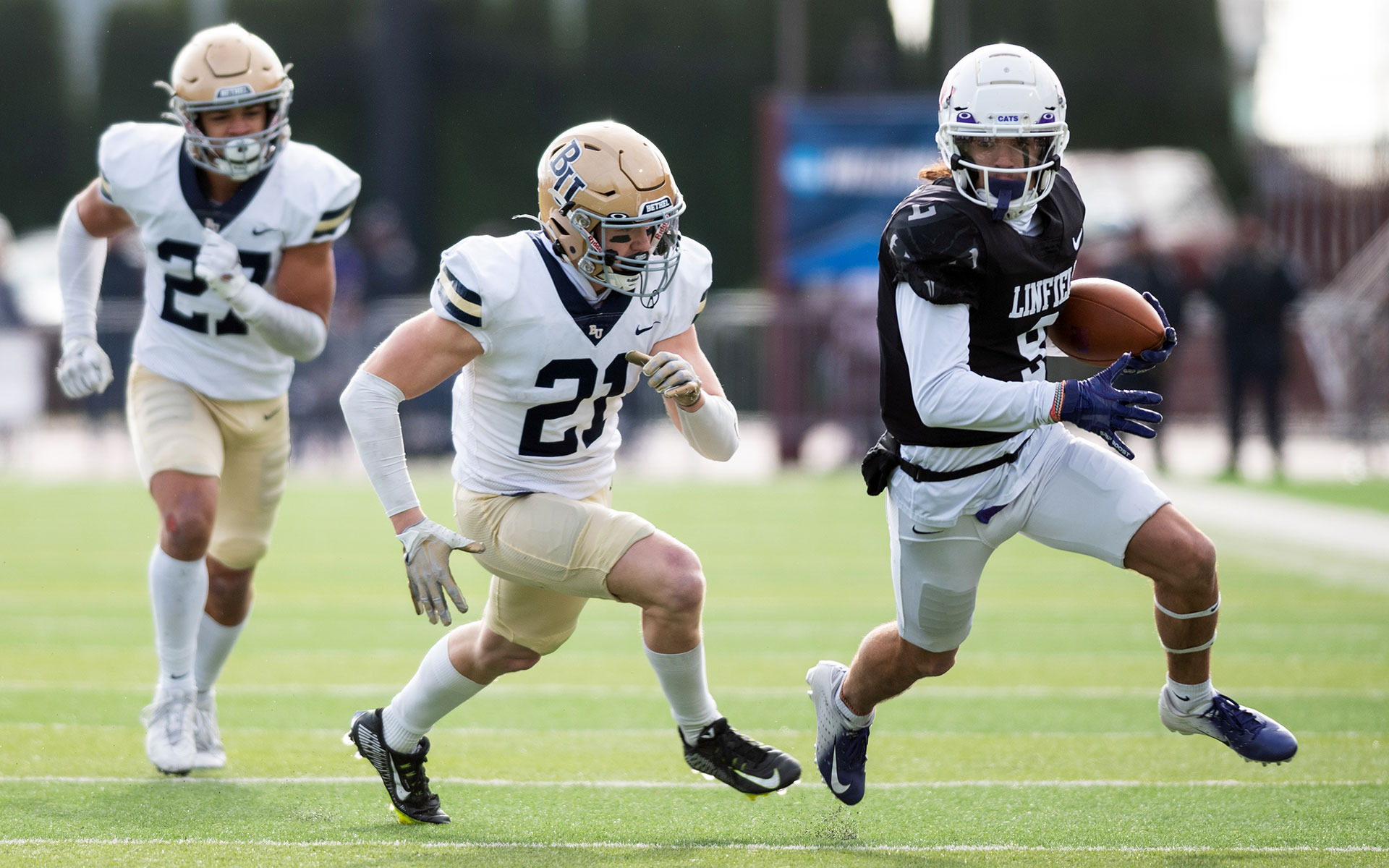 Bethel knocks off Linfield 30-13 in NCAA's second round - Linfield ...