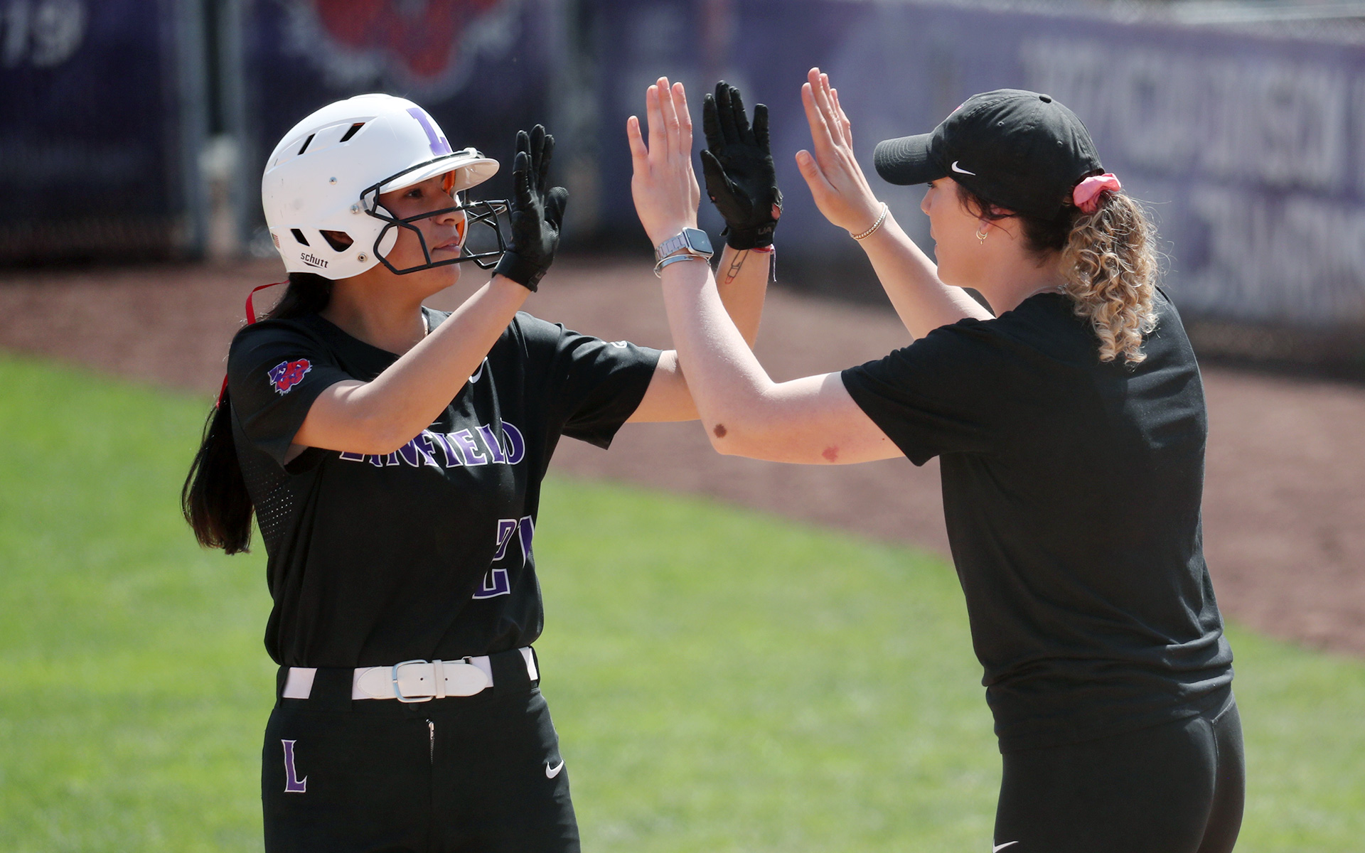 Jenny Ball - Softball - Linfield University Athletics