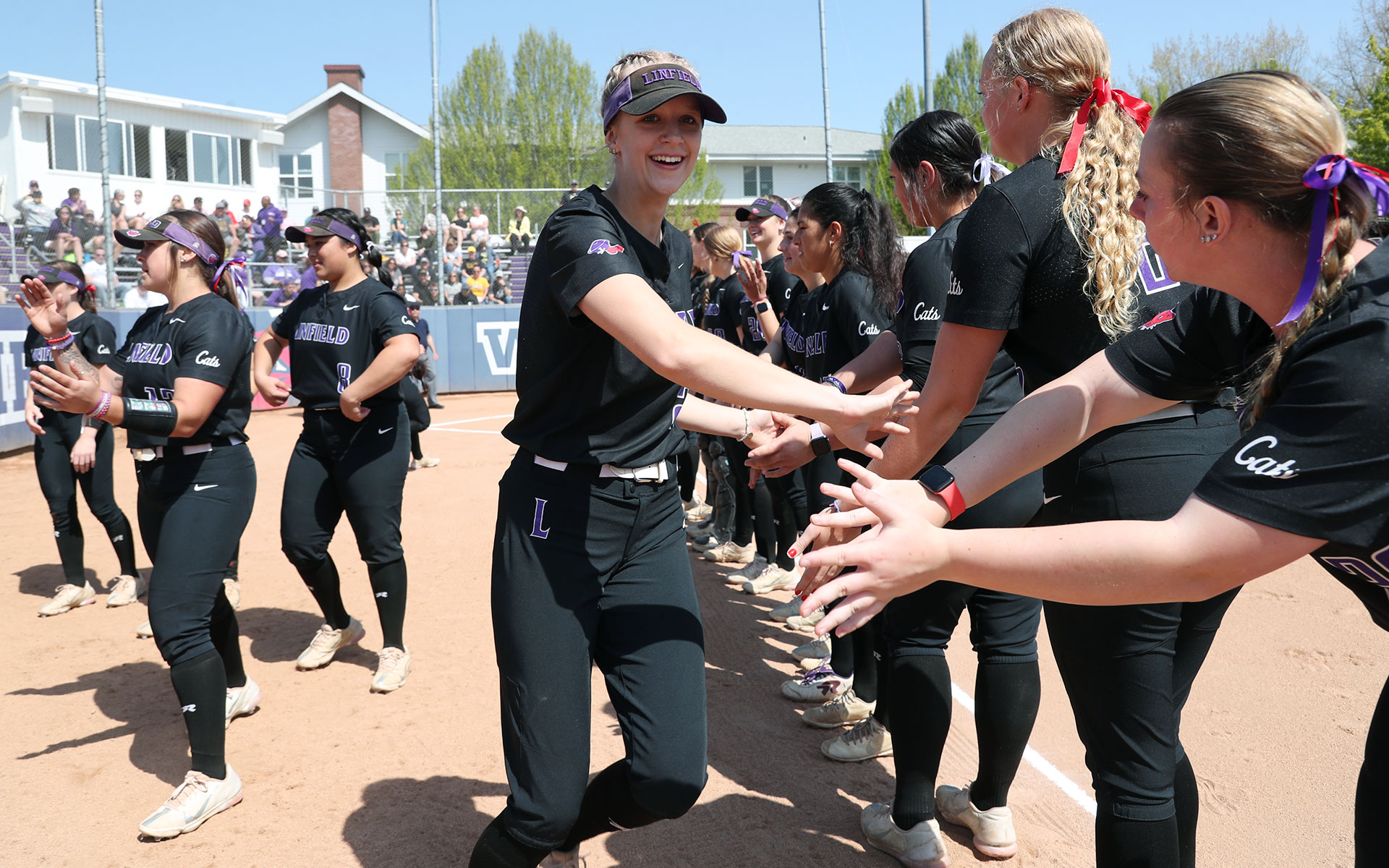 Brooklin Champion - Softball - Linfield University Athletics