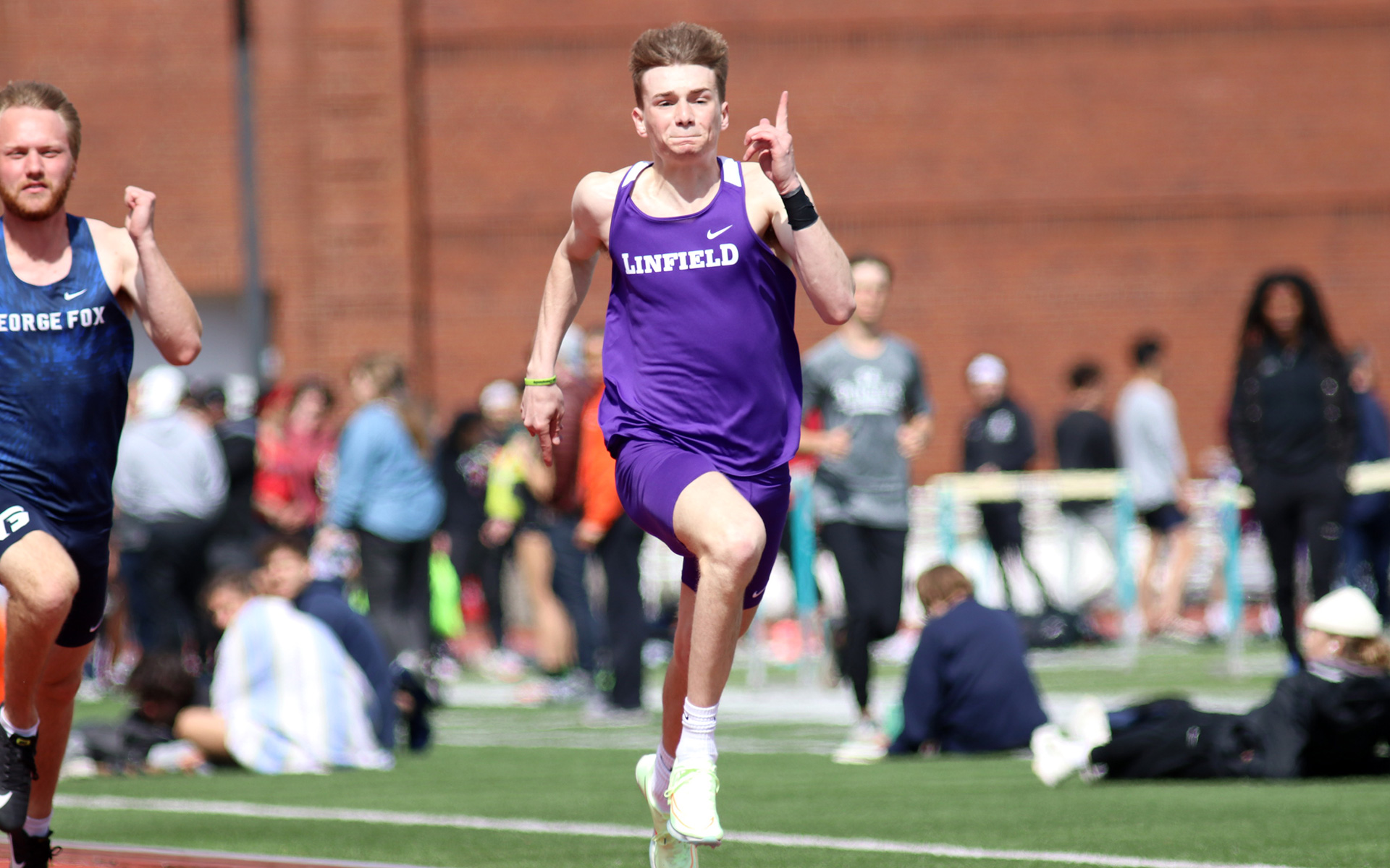 Chandler Morris - Track & Field - Linfield University Athletics