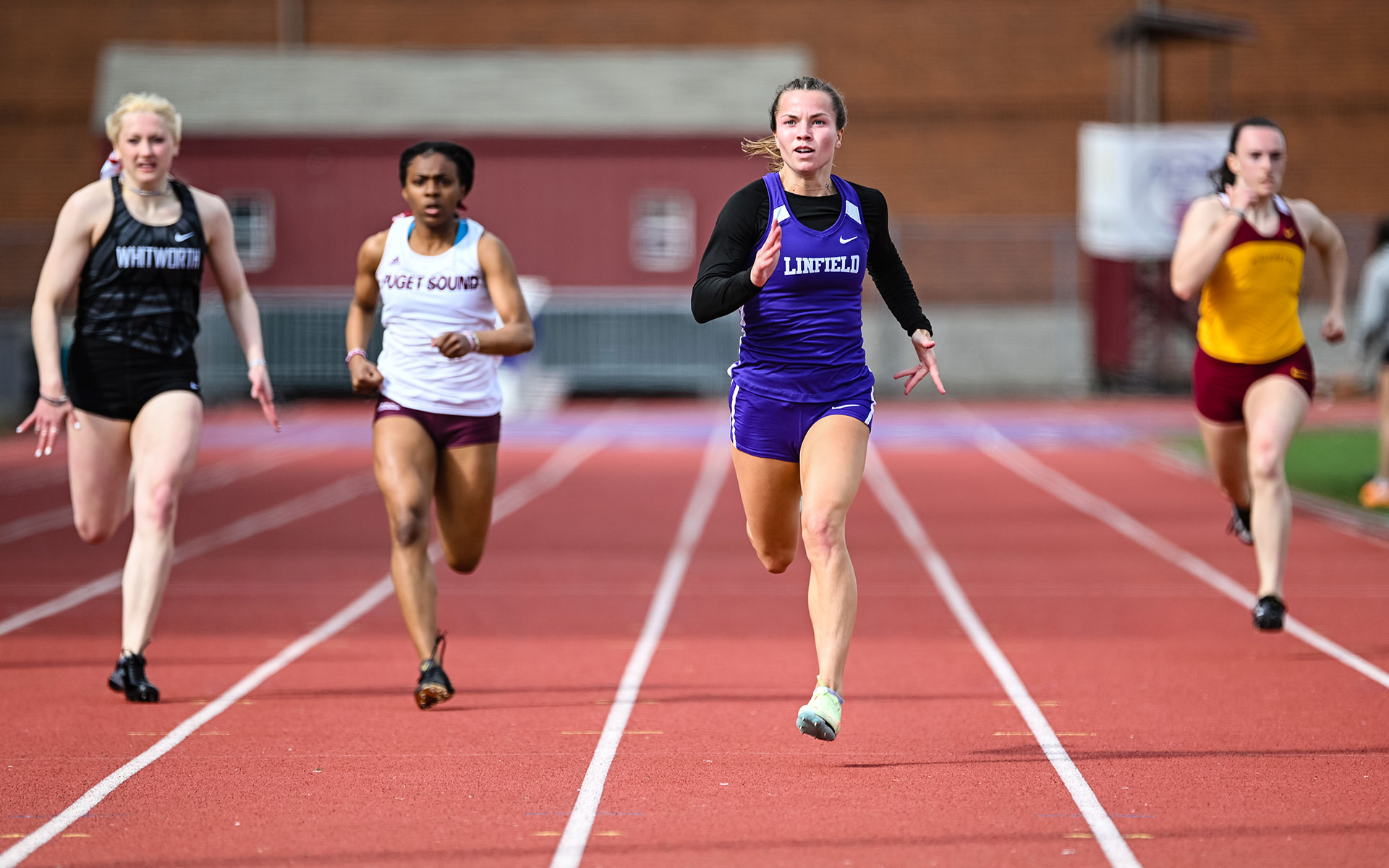 Kenzie Feinglas - Track & Field - Linfield University Athletics