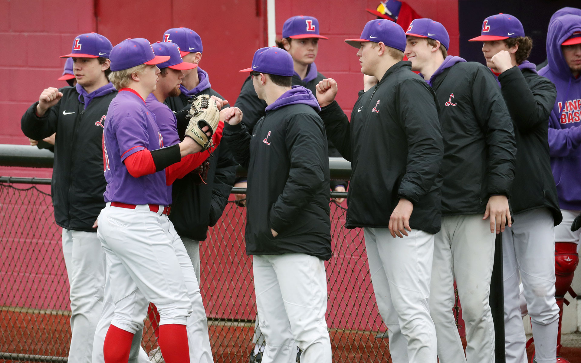 Holm's blast, Struckmeier's outing not enough in Game 2 loss - Linfield ...